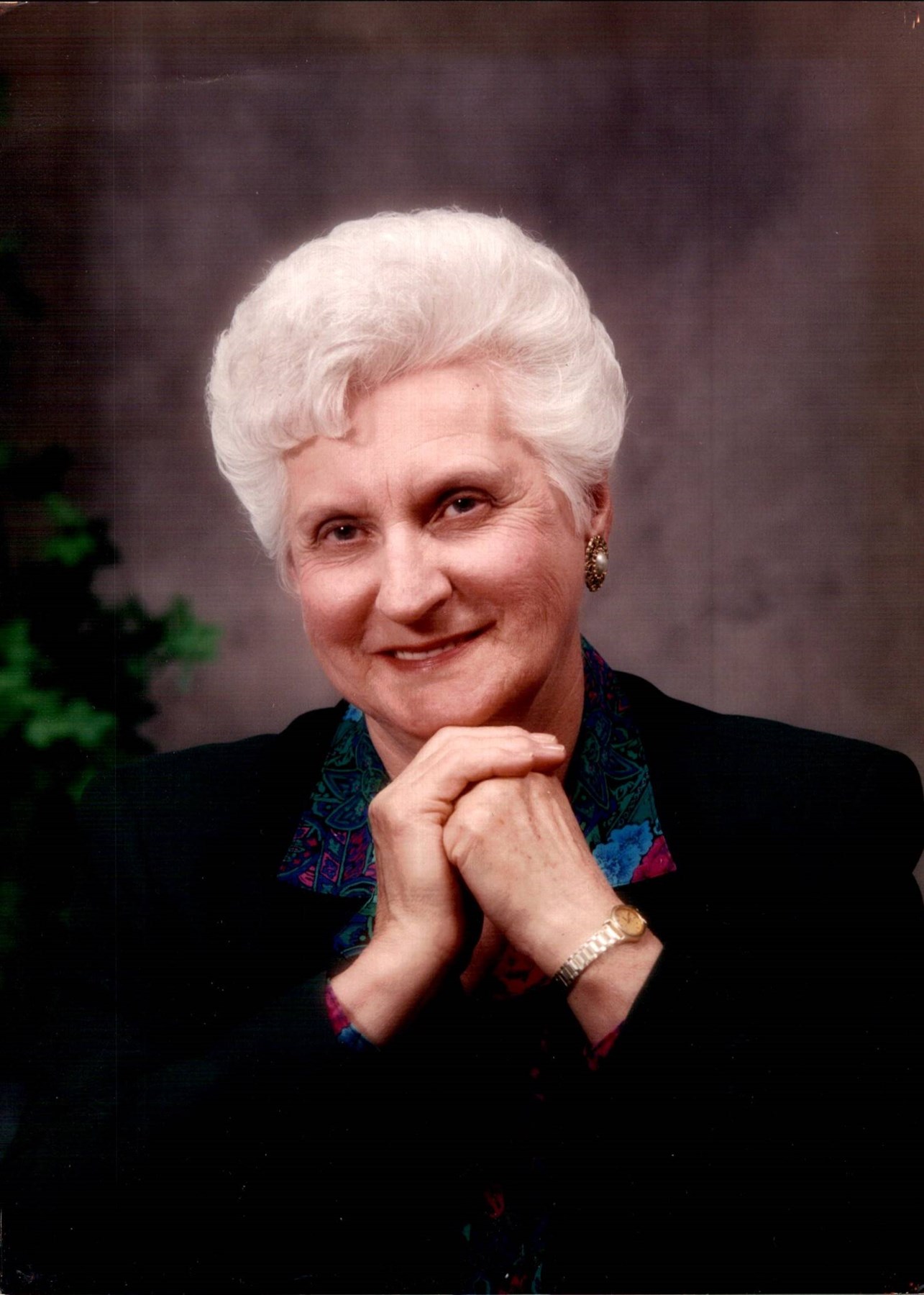 Mary "Elsie" Elizabeth Hillrud Obituary - Weyburn, SK