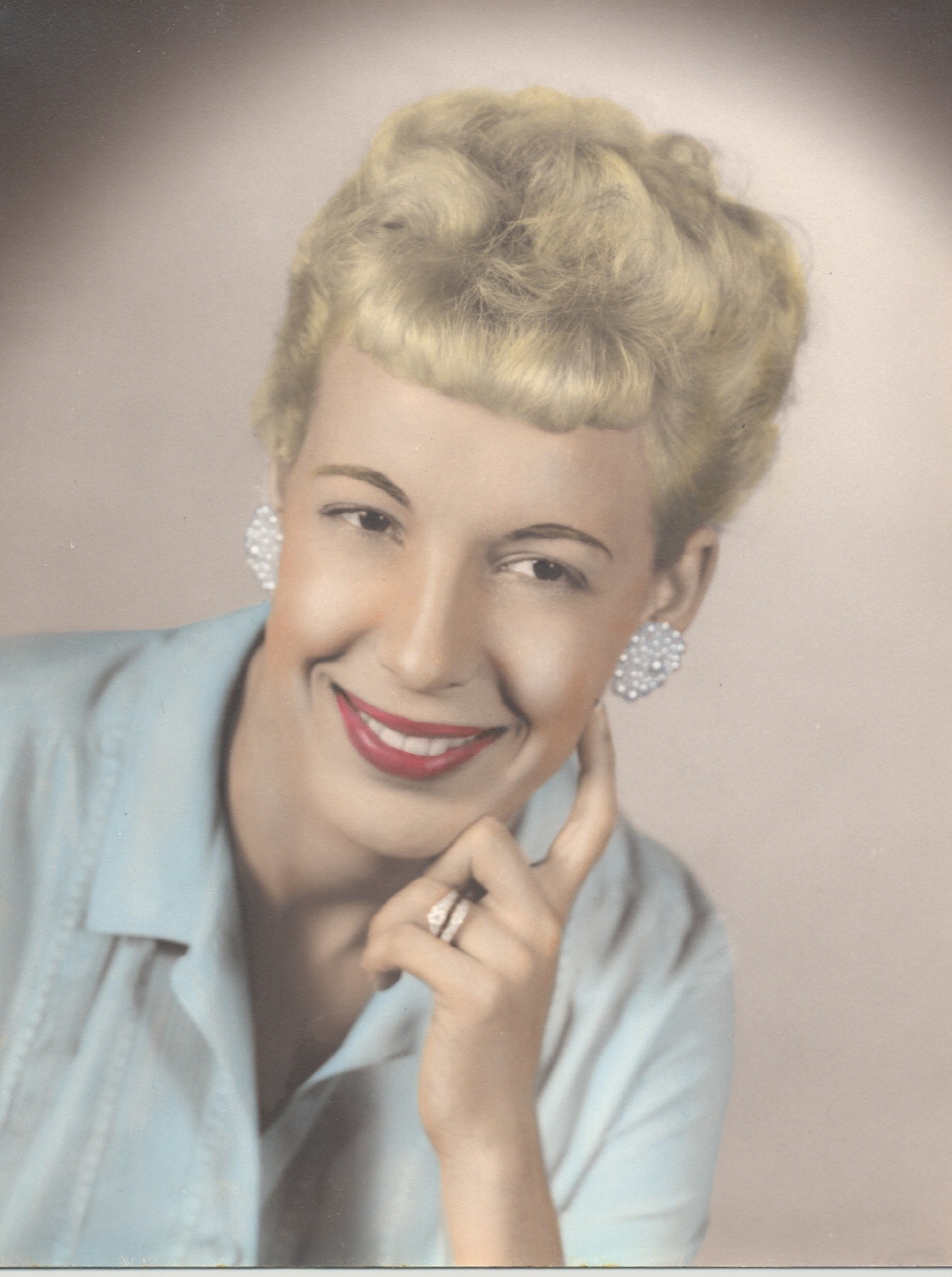 Joan M. Mc Corvey Davis Obituary - New Braunfels, TX