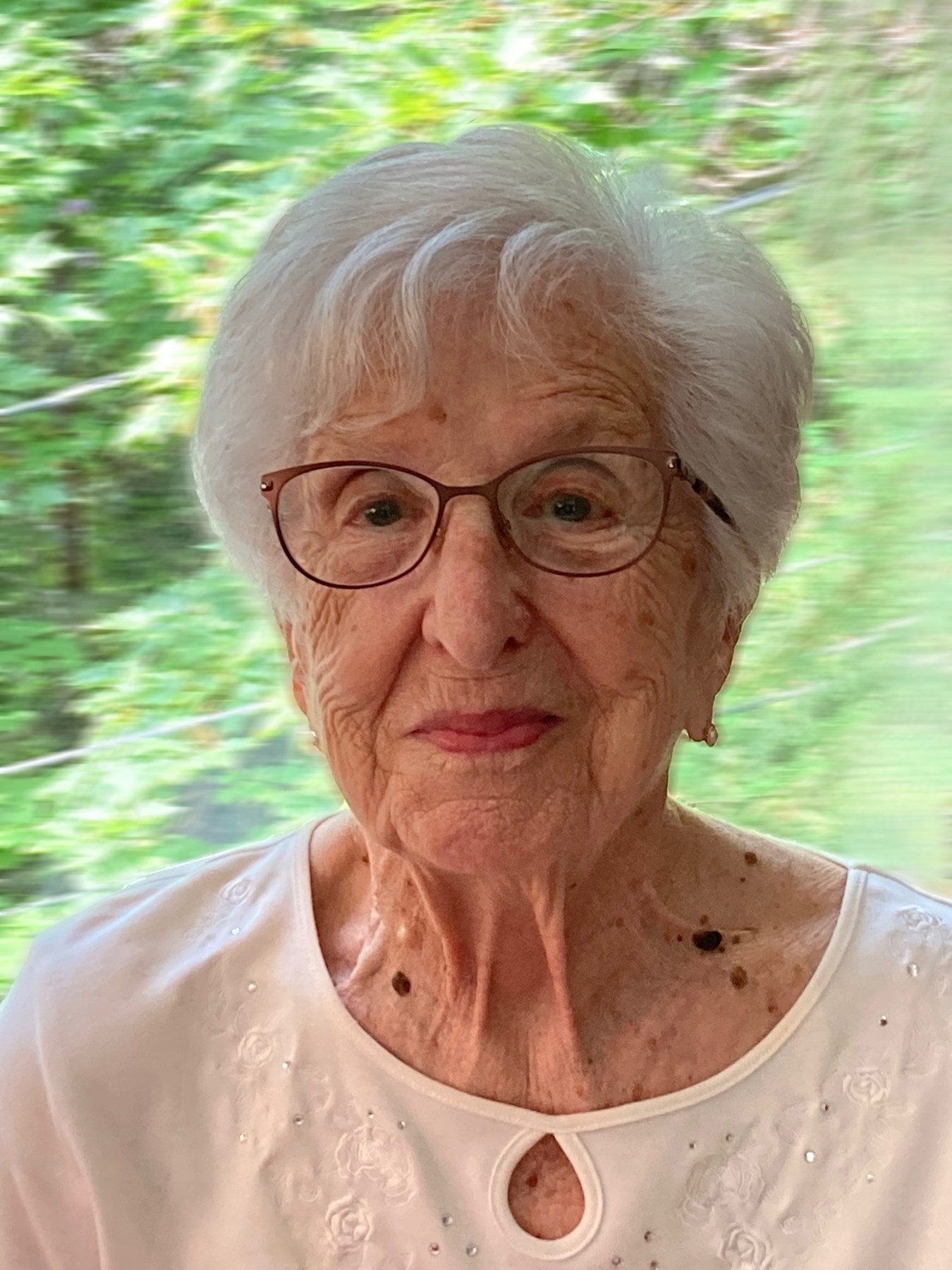 Micheline Magnier (Née Salom) Obituary - Ste. Adele, QC