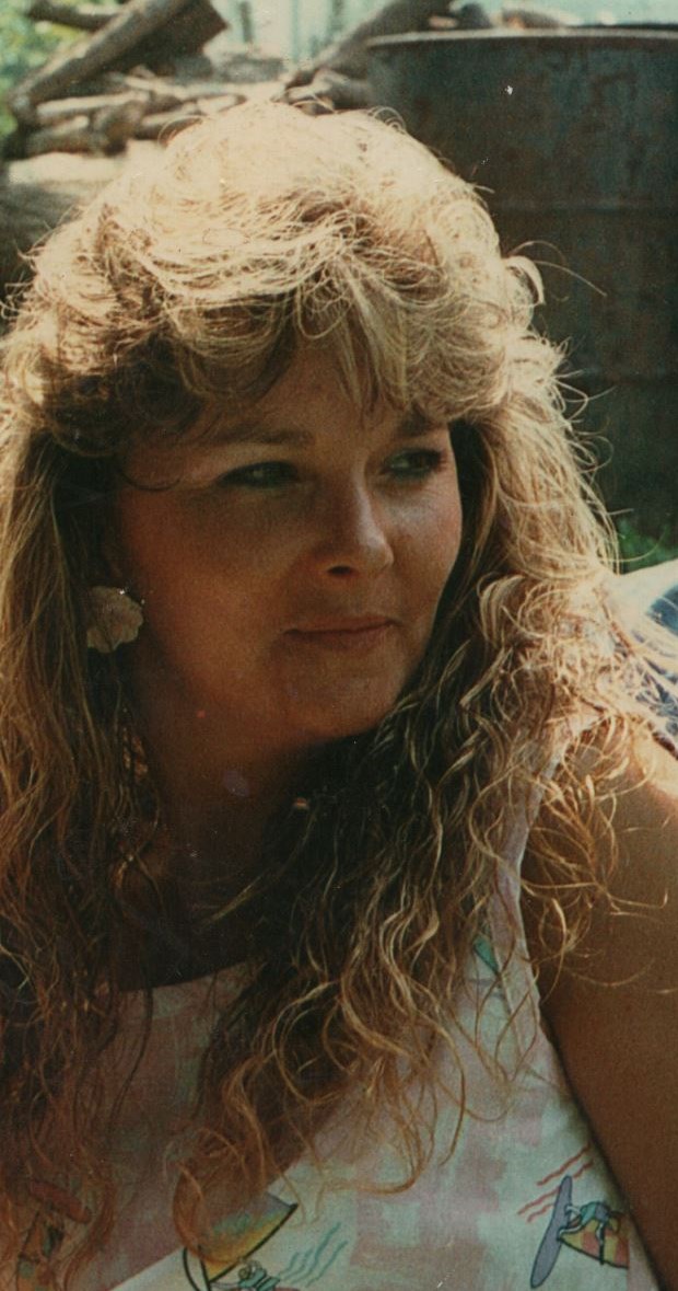 Debbie Tapp Obituary - Lagrange, KY