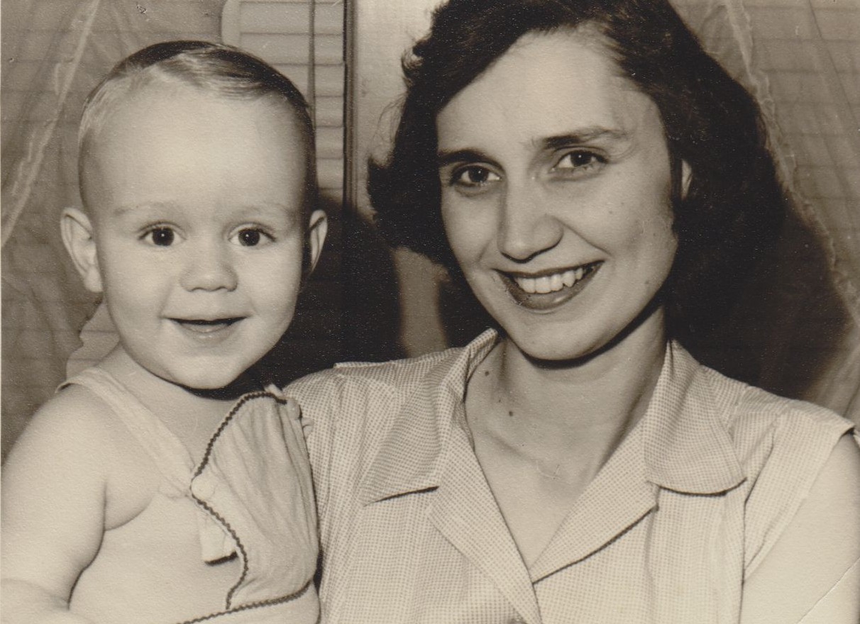 Tammy Hand's Instagram, Twitter & Facebook on IDCrawl