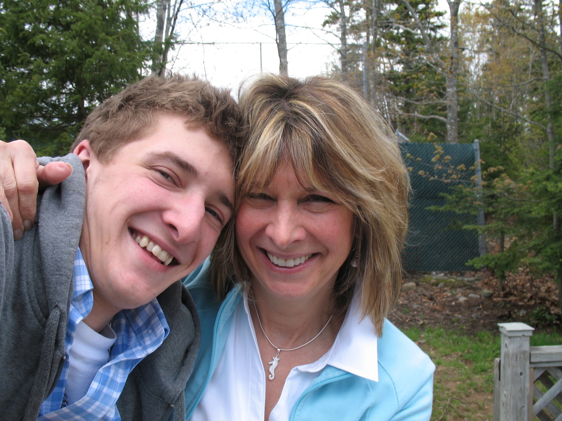 Mackenzie Blake's Instagram, Twitter & Facebook on IDCrawl