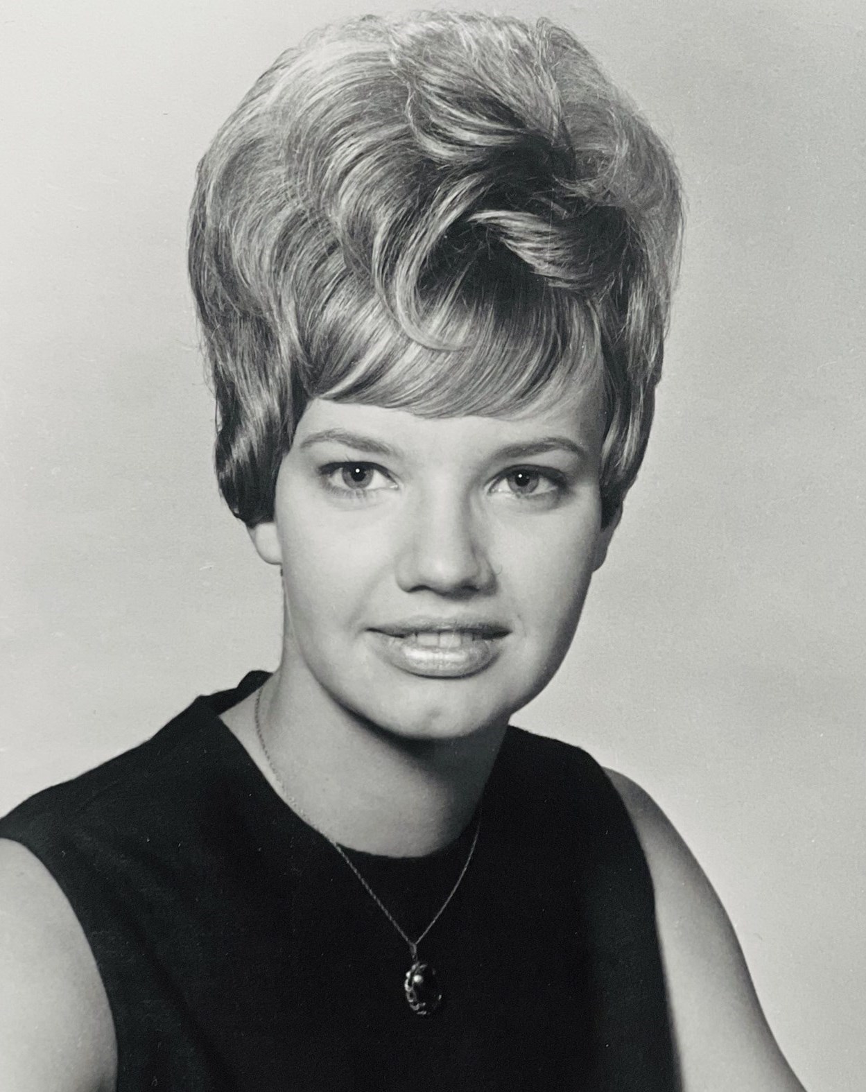 Dorothy Cross Obituary - West Vancouver, BC