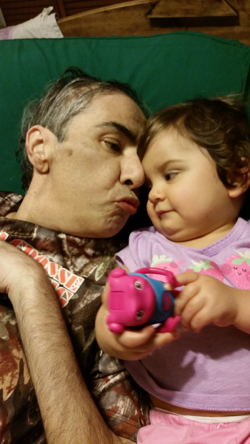 Roland Lopez's Instagram, Twitter & Facebook on IDCrawl