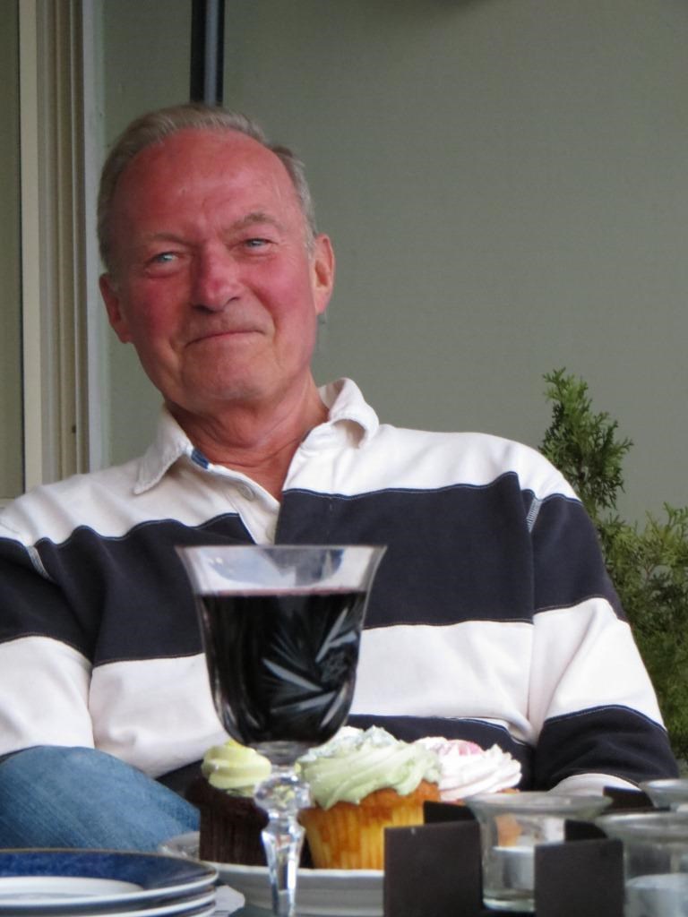 Mr. Angus Wayne Clay-Mackenzie Obituary - West Vancouver, BC