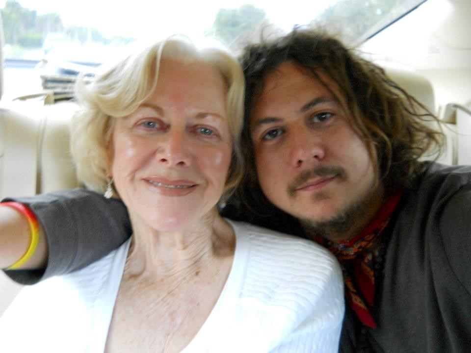 Linda Abrams's Instagram, Twitter & Facebook on IDCrawl