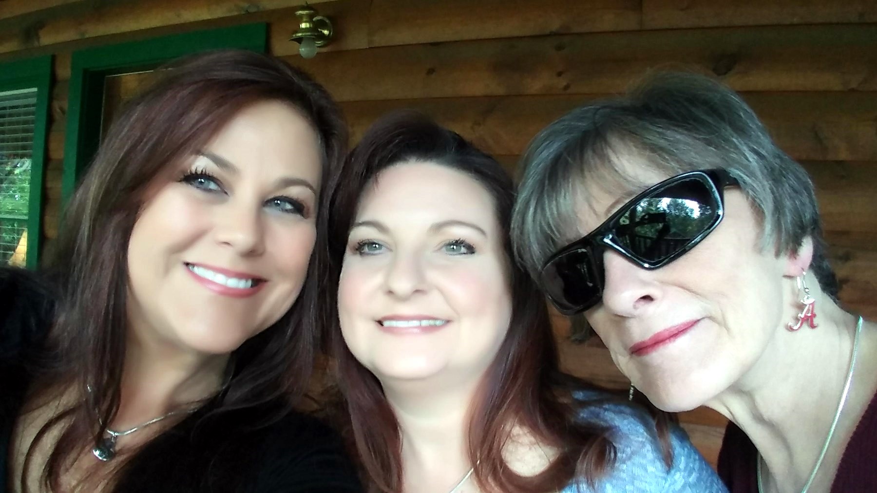 Sherry Knight's Instagram, Twitter & Facebook on IDCrawl