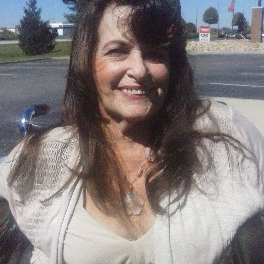 Vicki L Hignite Obituary - Indianapolis, IN