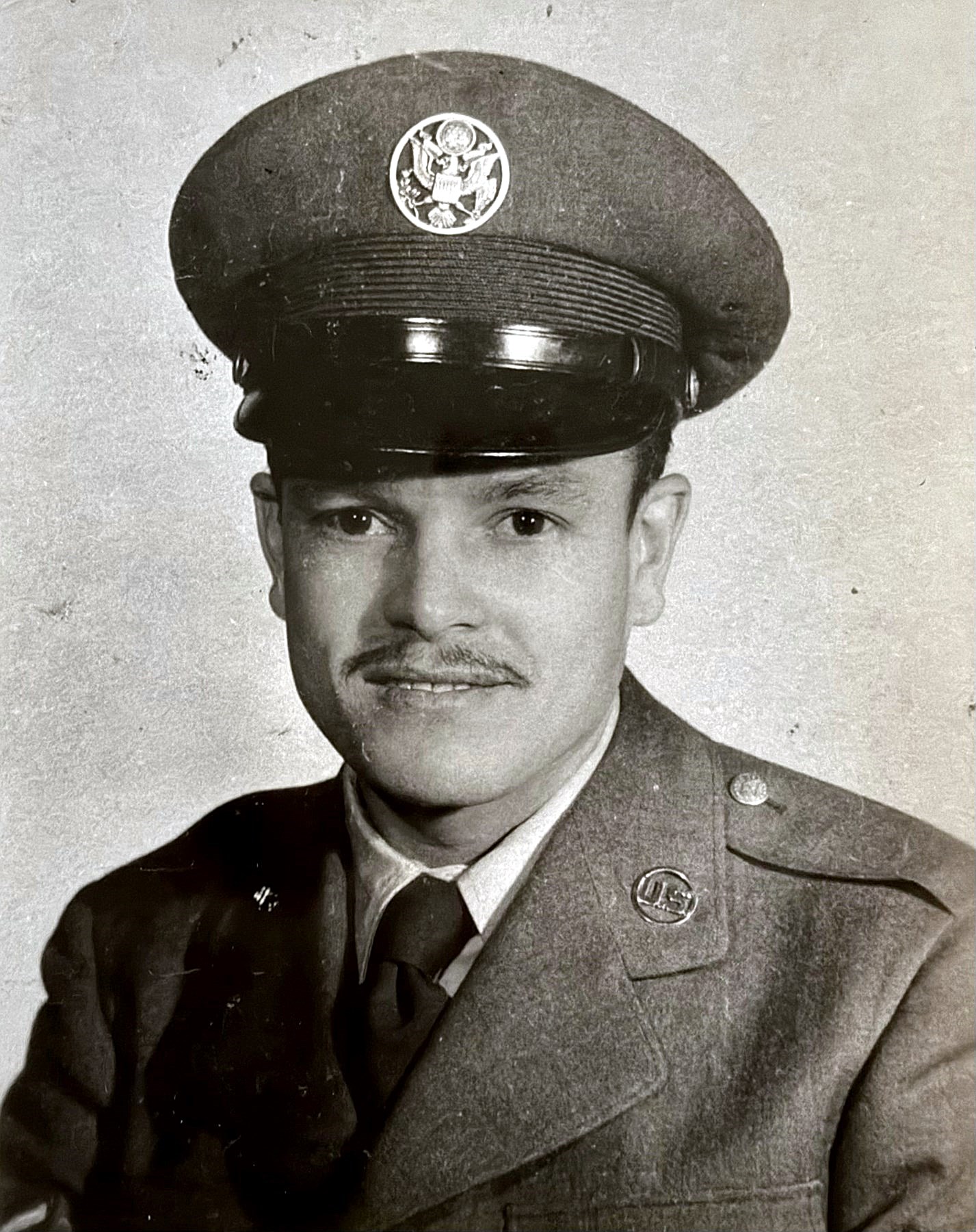 Victor Reyes Obituary - Chicago, IL