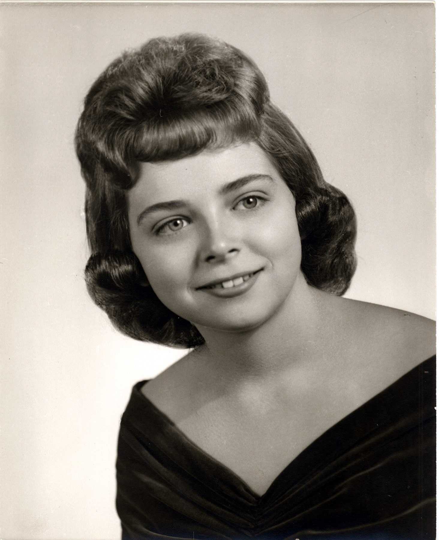 Sandy Miller's Instagram, Twitter & Facebook on IDCrawl