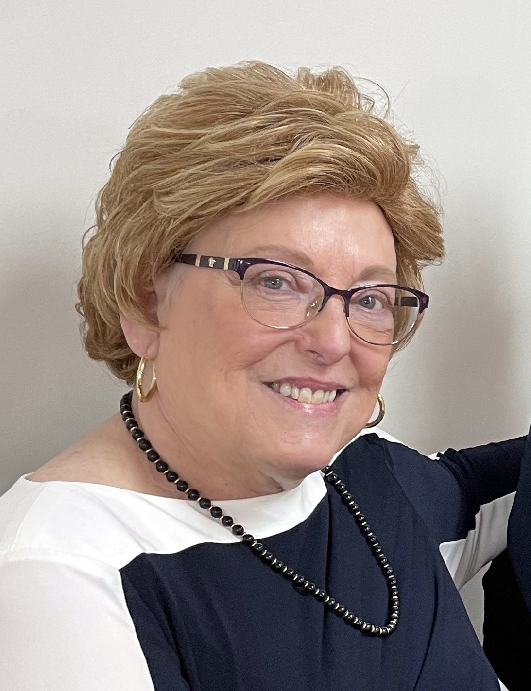 Sandra Poore's Instagram, Twitter & Facebook on IDCrawl