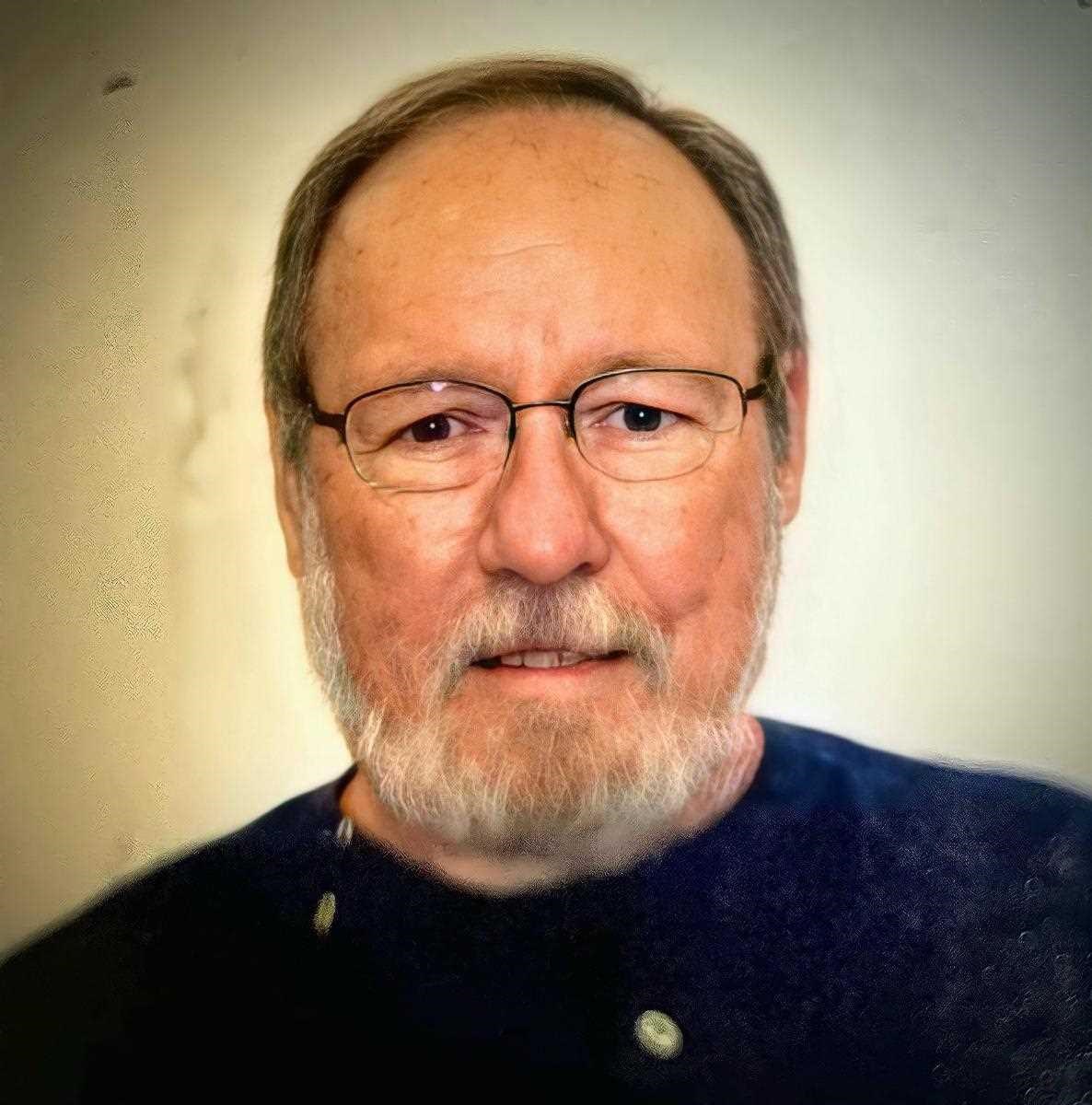 David Britton's Instagram, Twitter & Facebook on IDCrawl