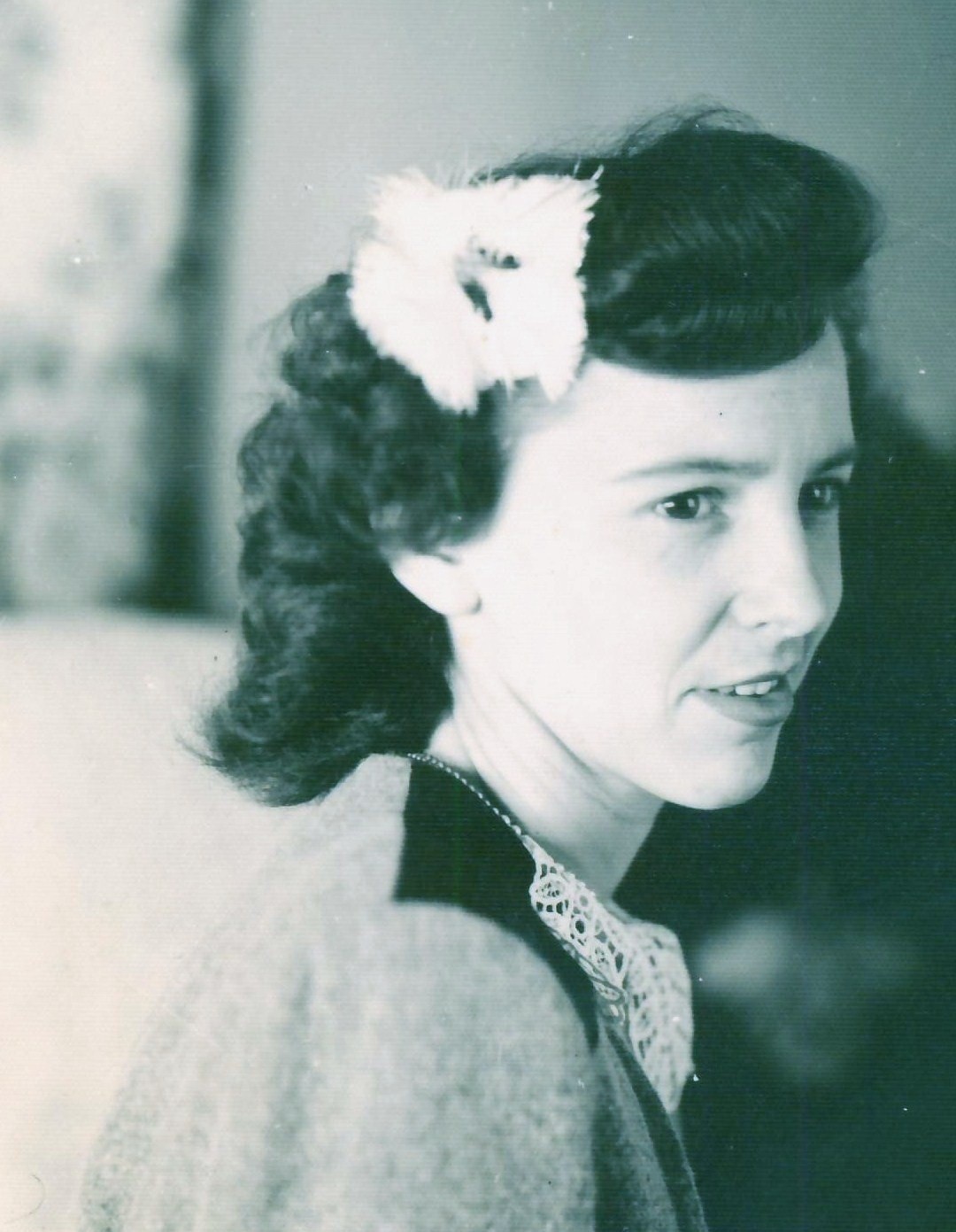 Lena Chacon's Instagram, Twitter & Facebook on IDCrawl