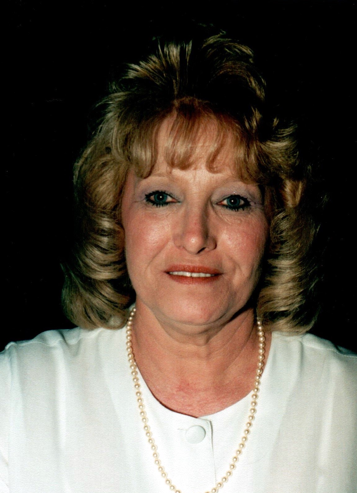 Charlene Holt Obituary