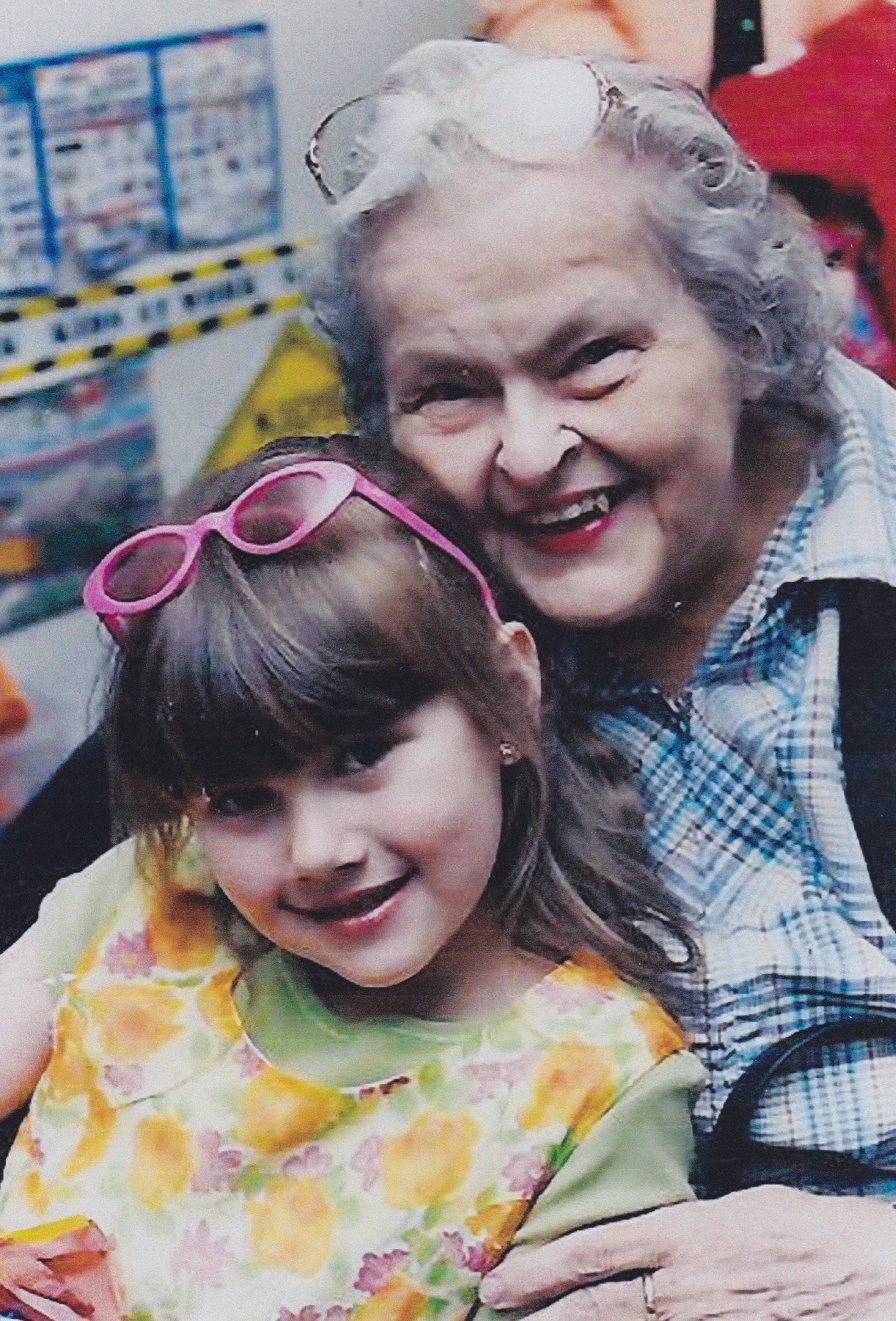 Jeanette Oldham's Instagram, Twitter & Facebook on IDCrawl