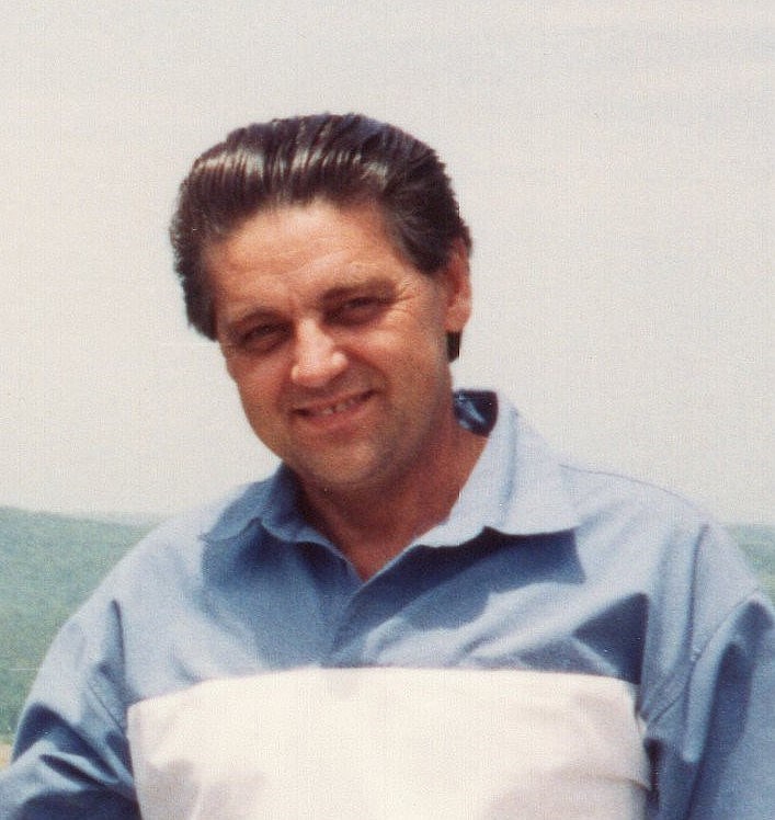 Robert Chidester Obituario - Wichita, KS