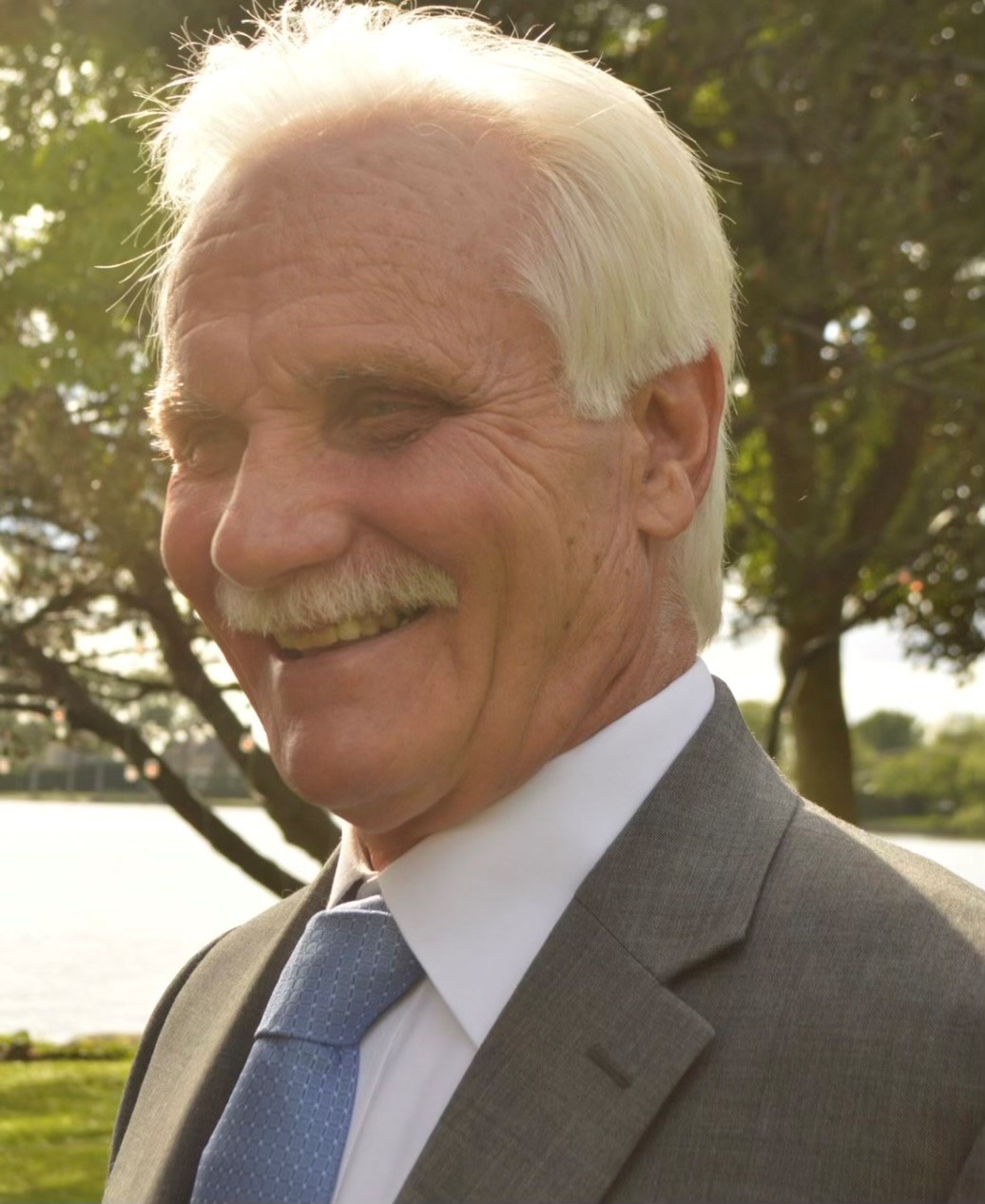 Richard Serra Obituary - New London, CT