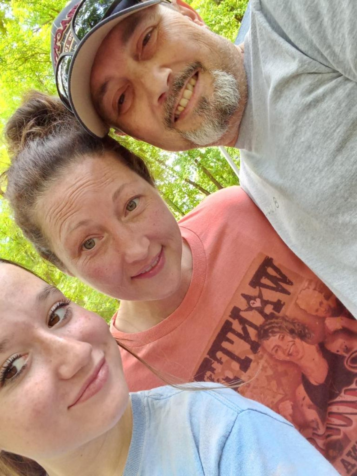 Julie Forst's Instagram, Twitter & Facebook on IDCrawl