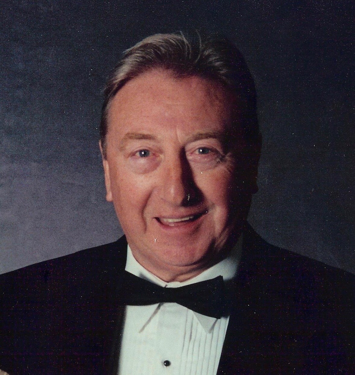 Geoffrey Whitehead Obituary - Cambridge, ON