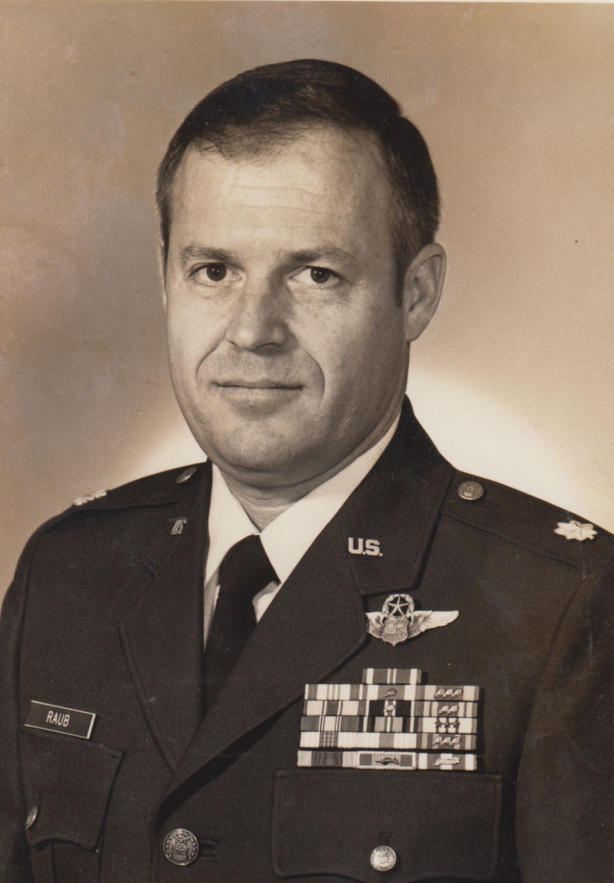 Lucy Berg's Instagram, Twitter & Facebook on IDCrawl