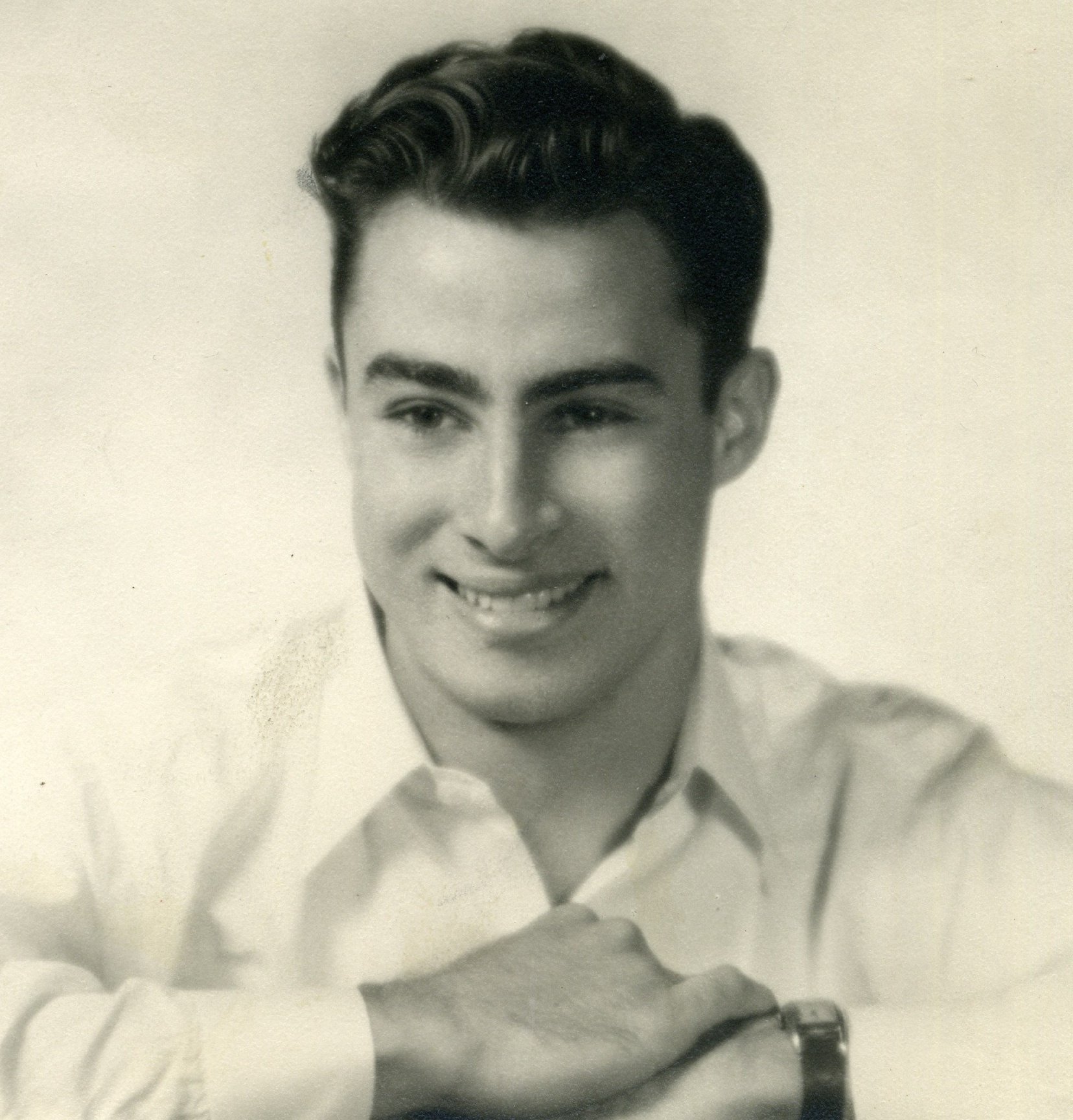 Gordon Macleod's Instagram, Twitter & Facebook on IDCrawl