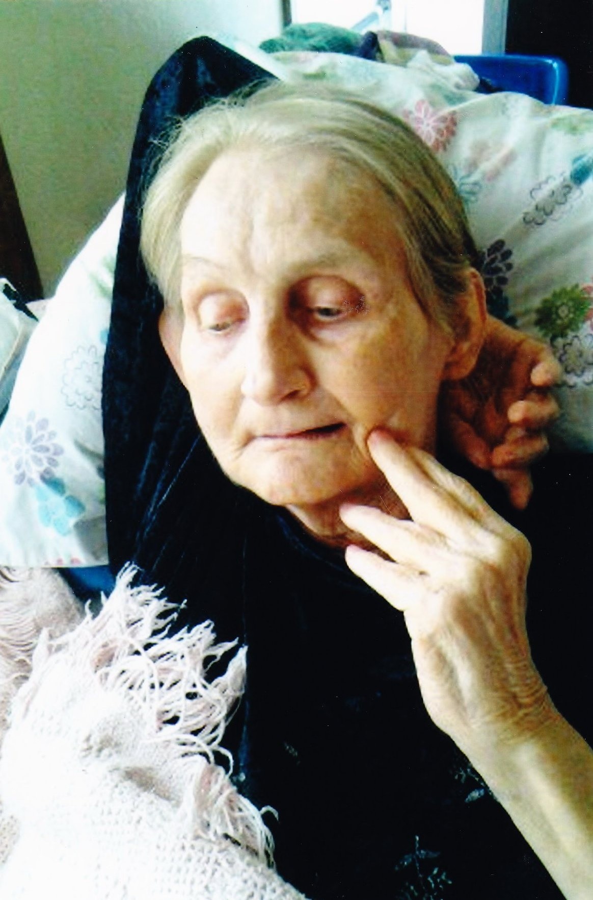 Jane Bouchard's Instagram, Twitter & Facebook on IDCrawl