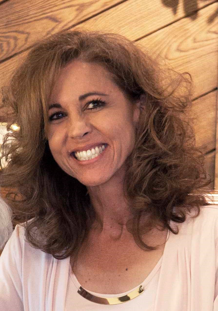 Stephanie R. Brier Obituary - Gladstone, MO