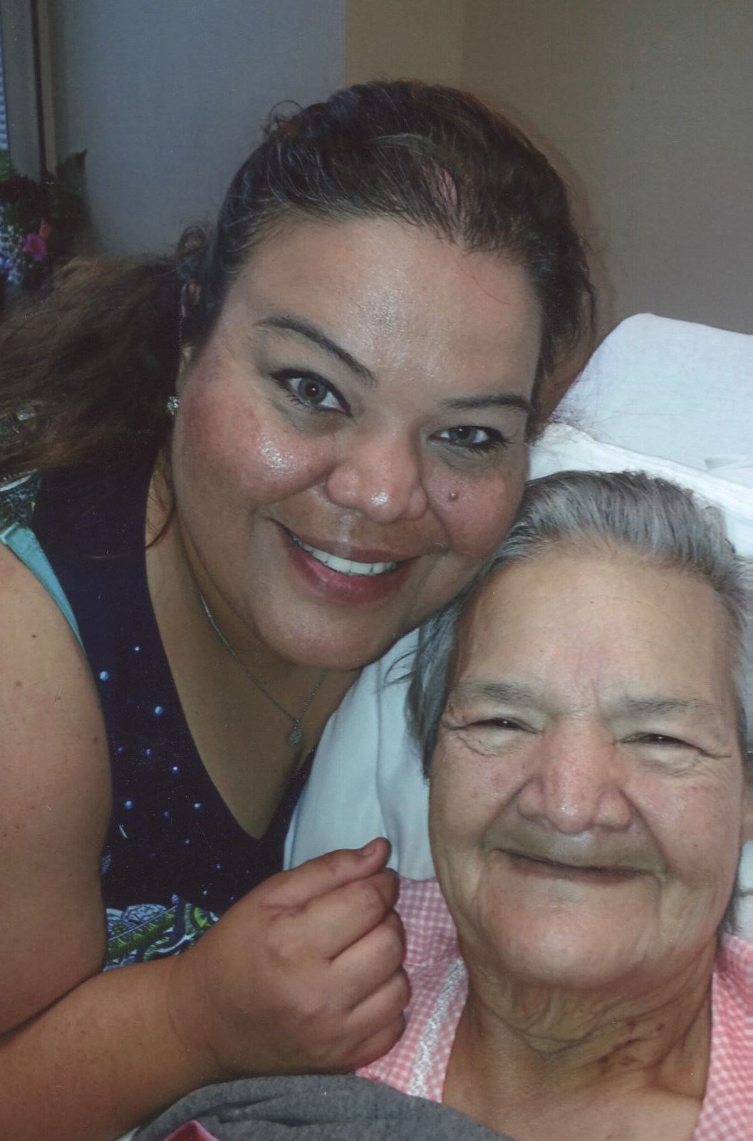 Rachel Loera's Instagram, Twitter & Facebook on IDCrawl