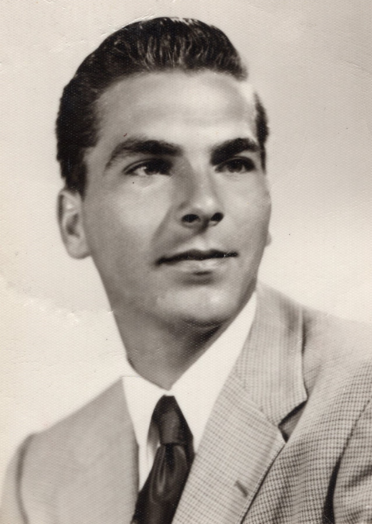 Ray "Dugan" E. Farrell Obituary - Davenport, IA