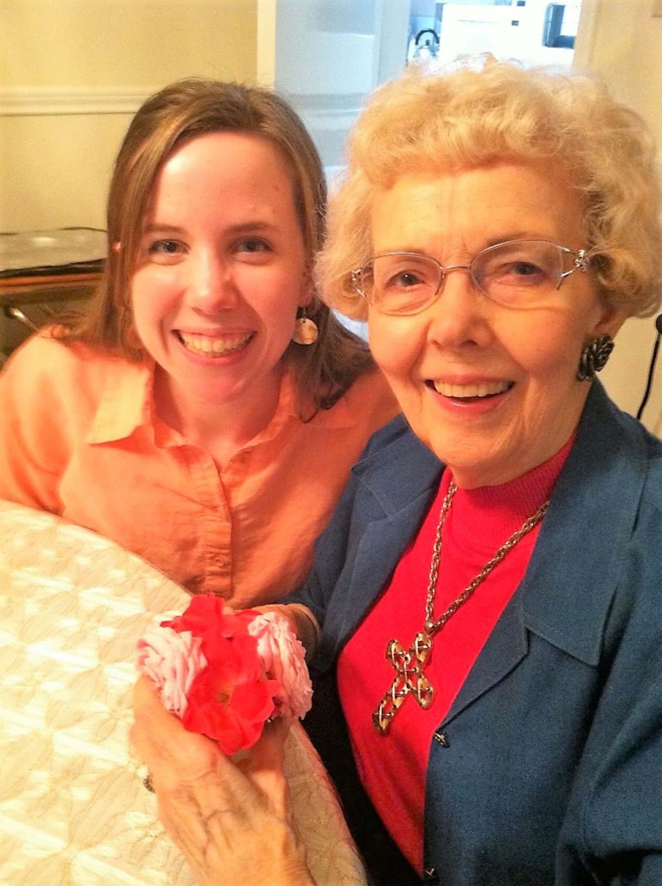 Helen Parks's Instagram, Twitter & Facebook on IDCrawl