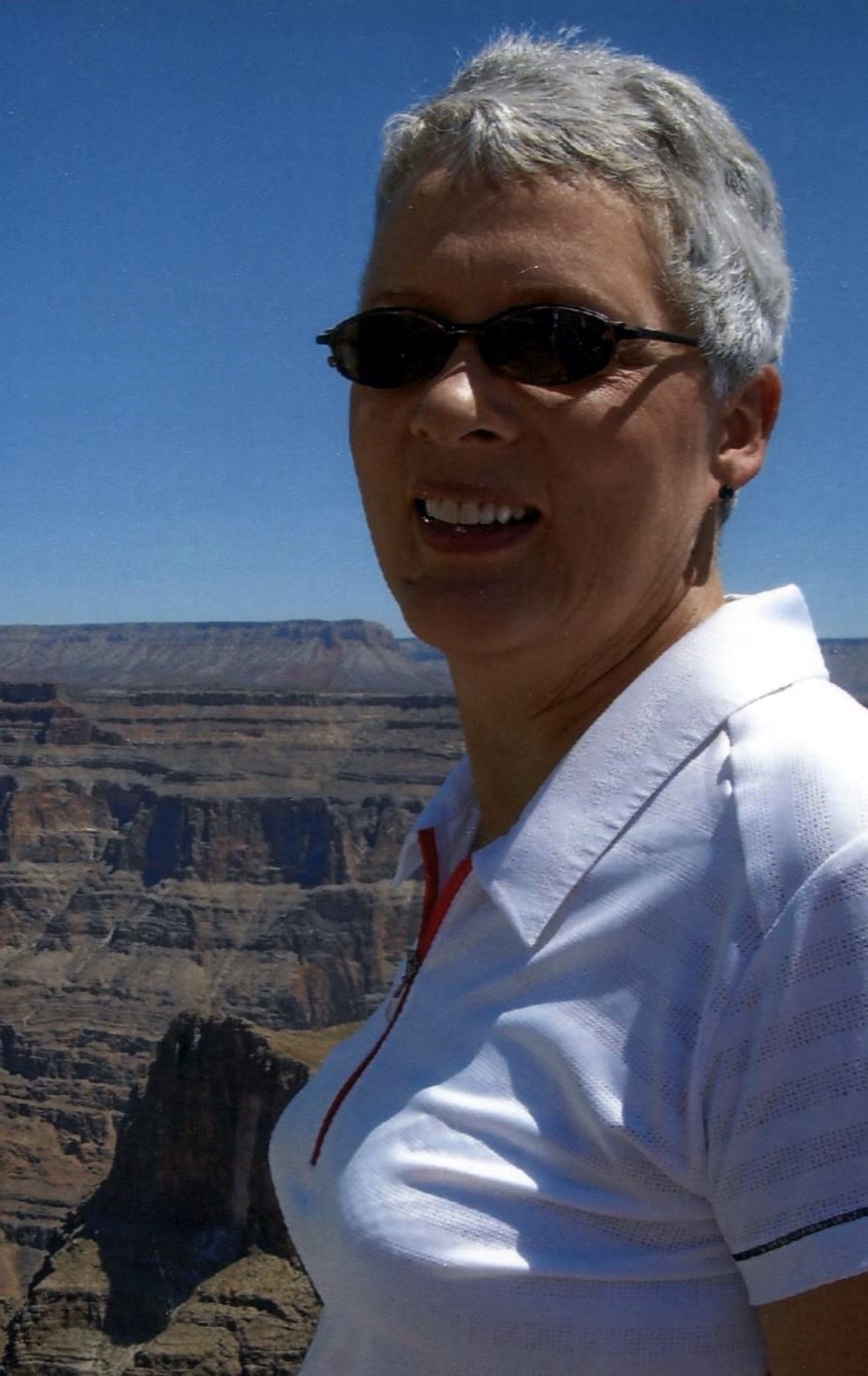 Beverly Wall's Instagram, Twitter & Facebook on IDCrawl