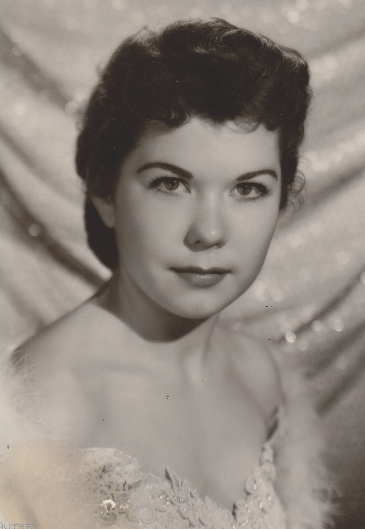 Laurie Ruth Oylear Obituary - Red Bluff, CA