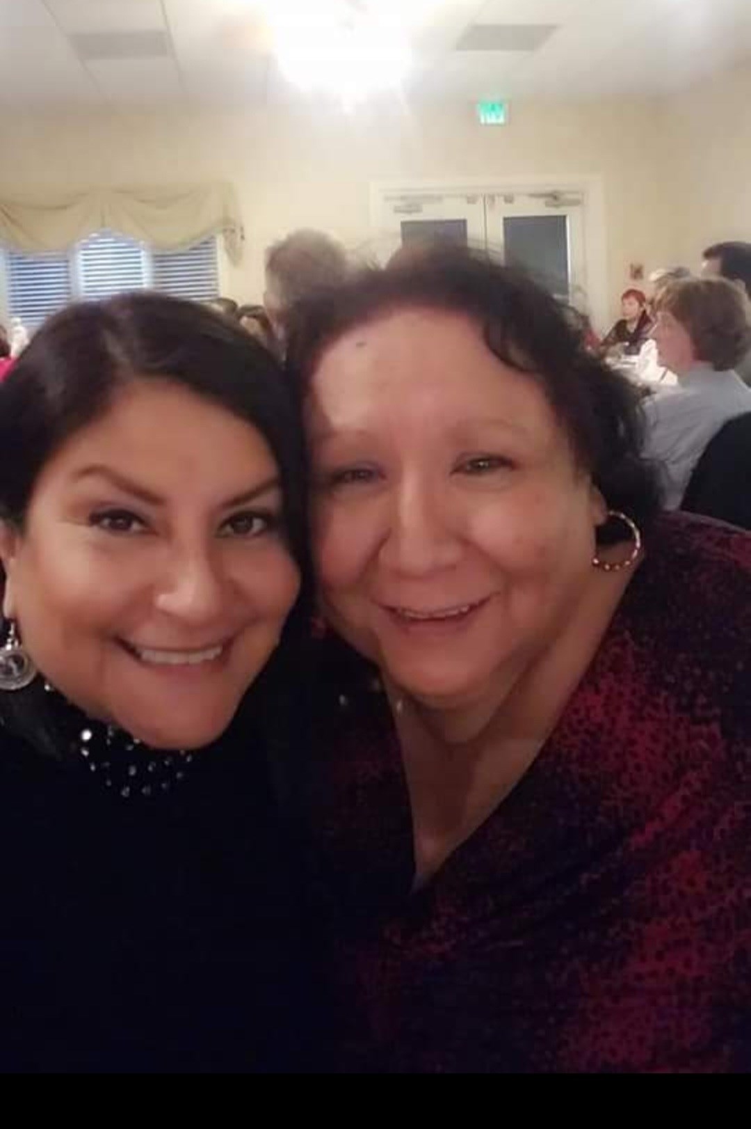 Monica Gonzales's Instagram, Twitter & Facebook on IDCrawl