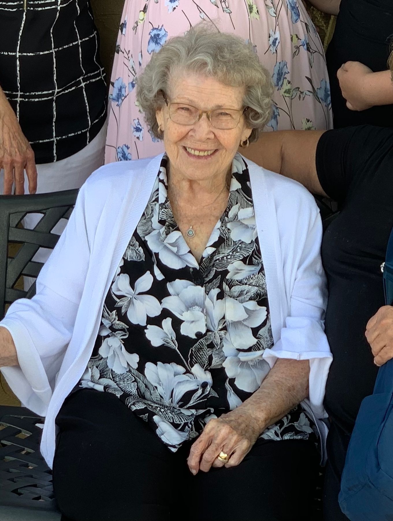 Bertha Russell Obituary - St. Ann, MO