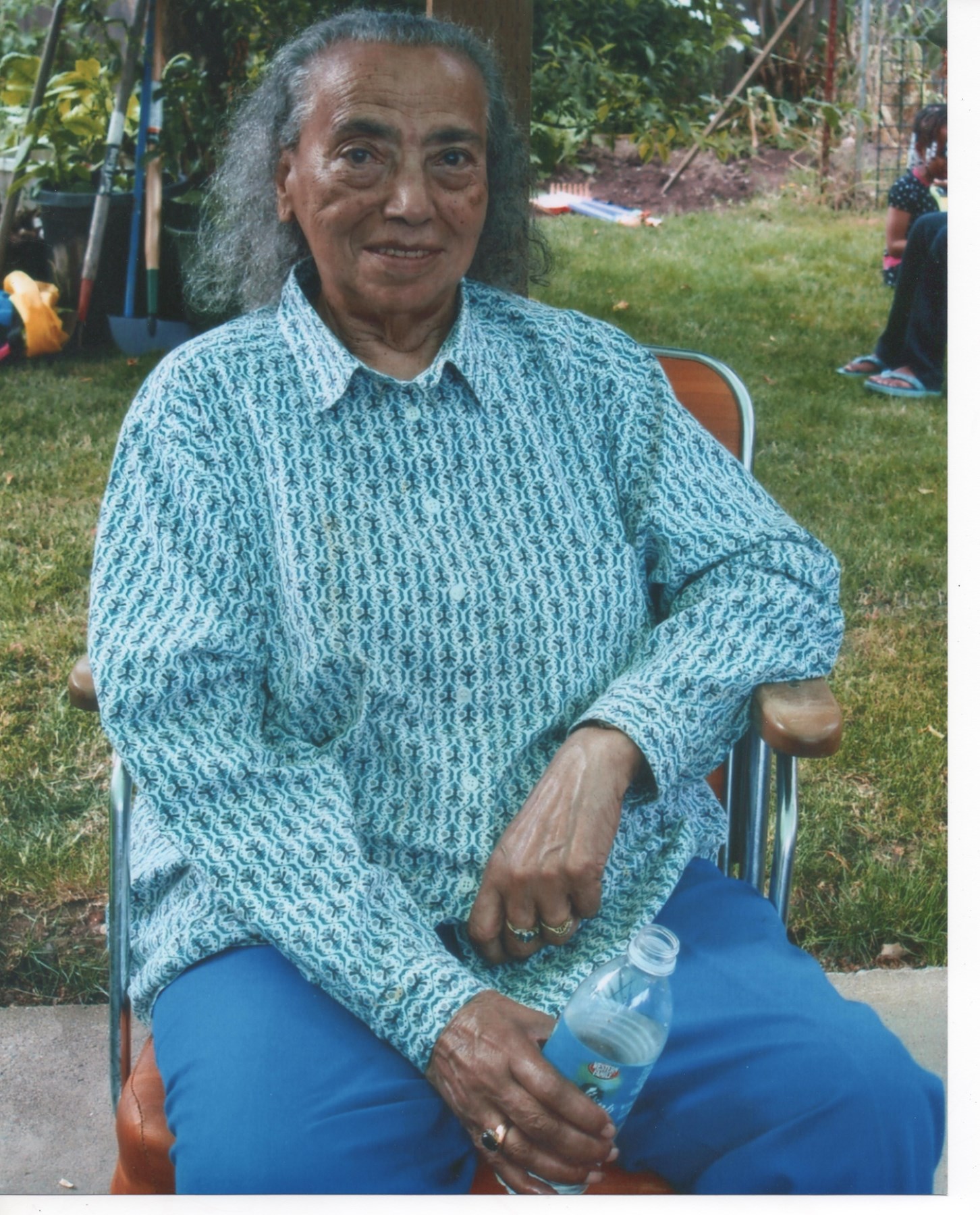 Laura Benard Davis Obituary - Renton, WA