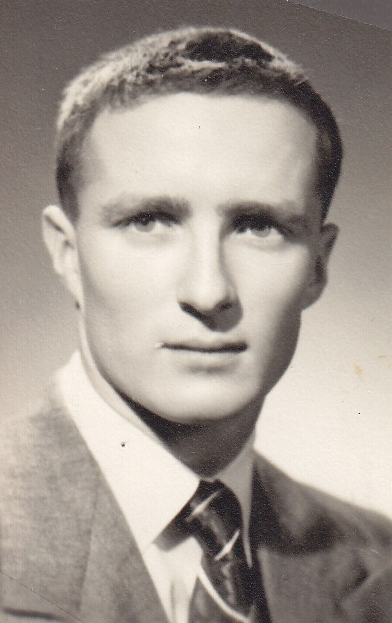 Robert Halbert's Instagram, Twitter & Facebook on IDCrawl