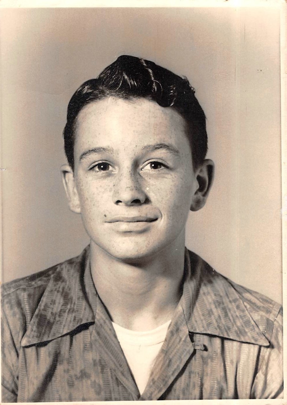 Logan Rhodes's Instagram, Twitter & Facebook on IDCrawl