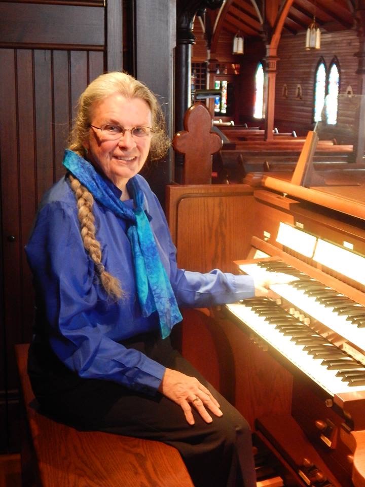 Carol "Kitty" Dunham Duvernois Obituary - Pacific Grove, CA