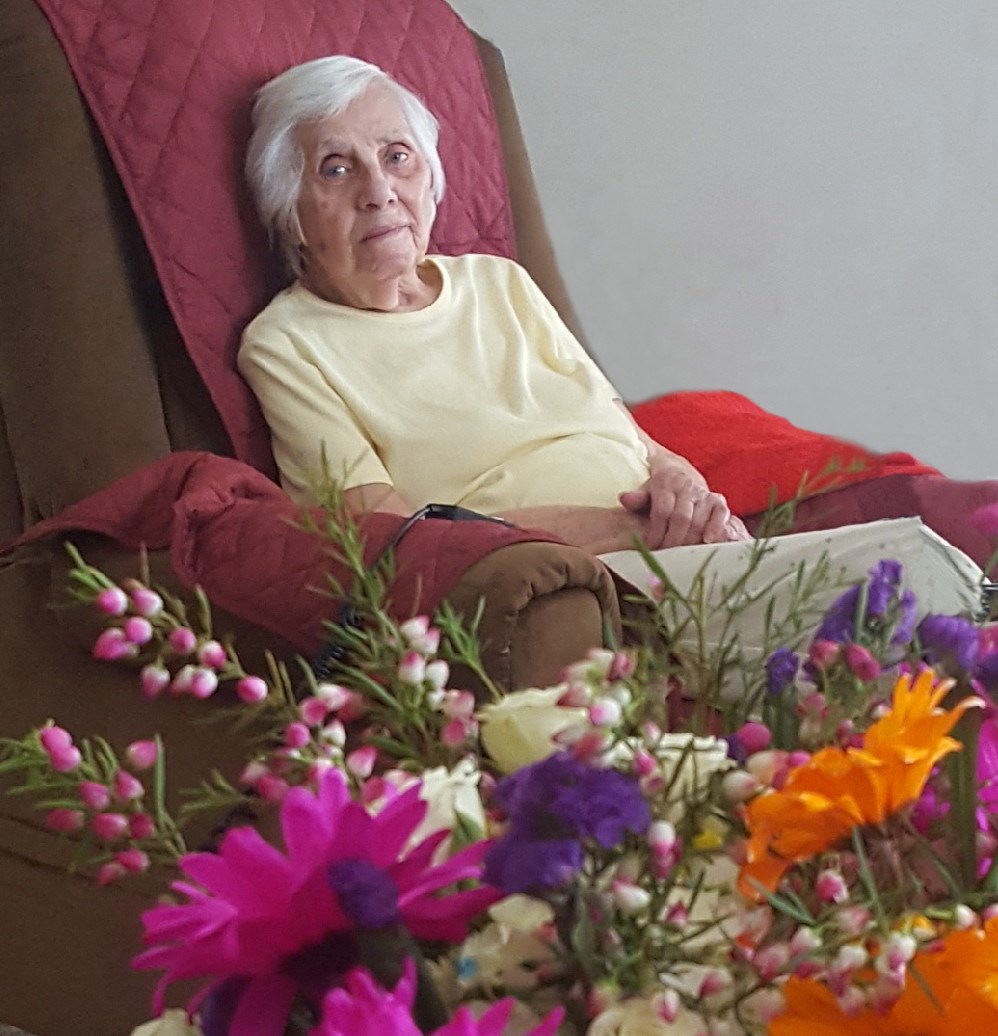 Violet Marie Canole Obituary - Columbia, MO