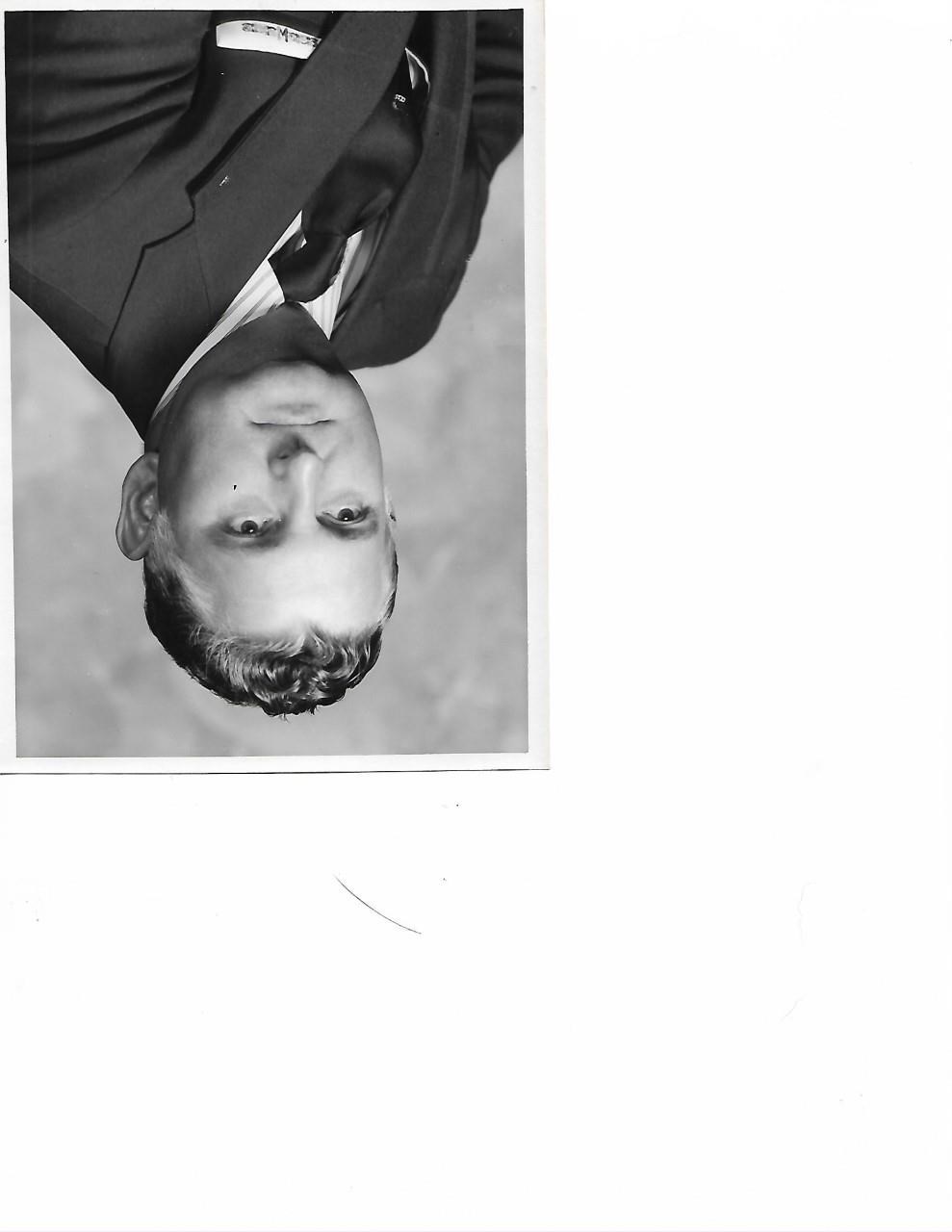 William Weger Obituary - Crown Point, IN