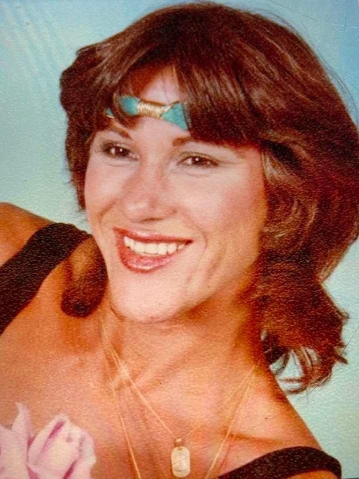 Veronica Price's Instagram, Twitter & Facebook on IDCrawl