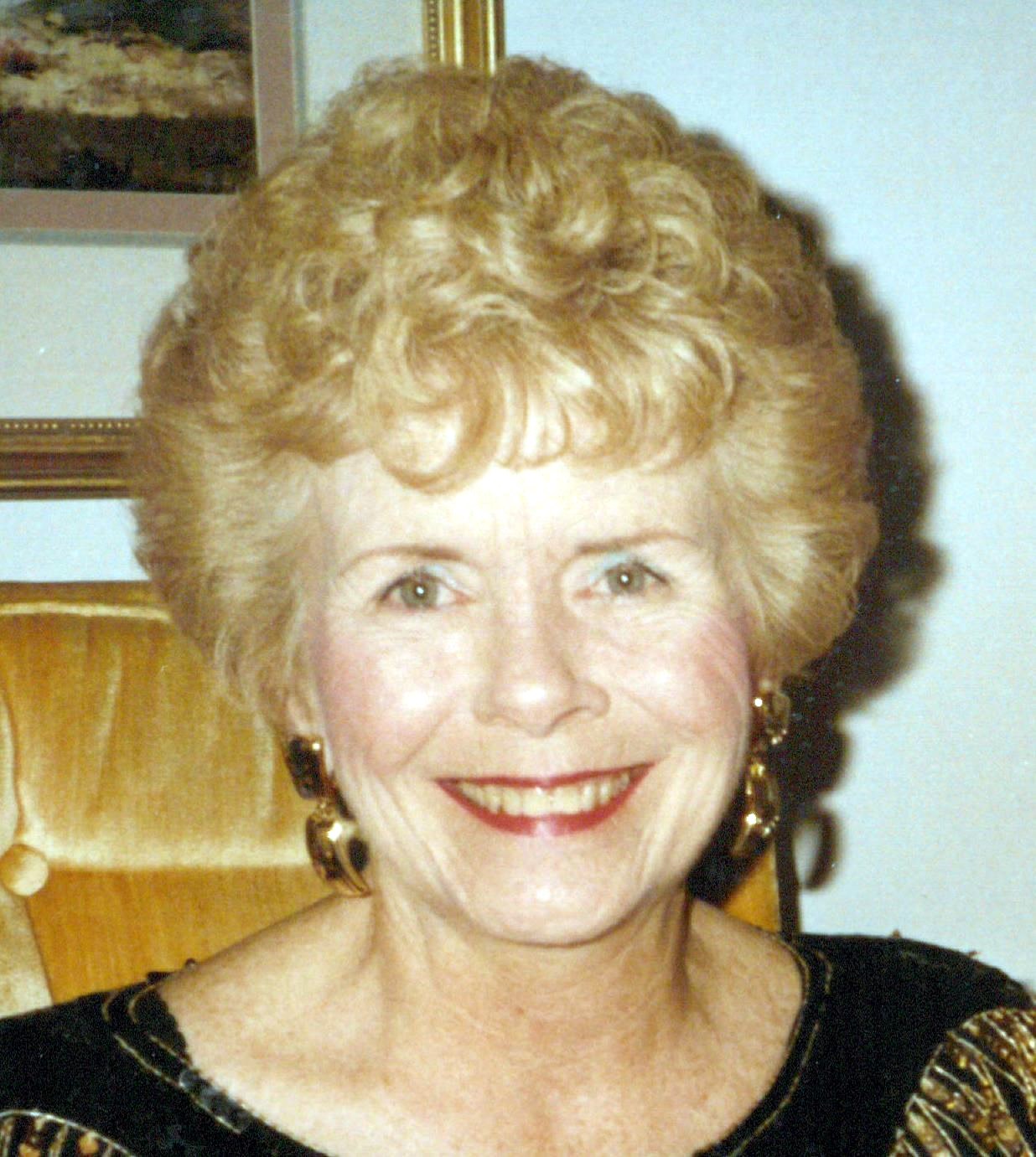 Mary Arter Gillespie Obituary - Naples, FL