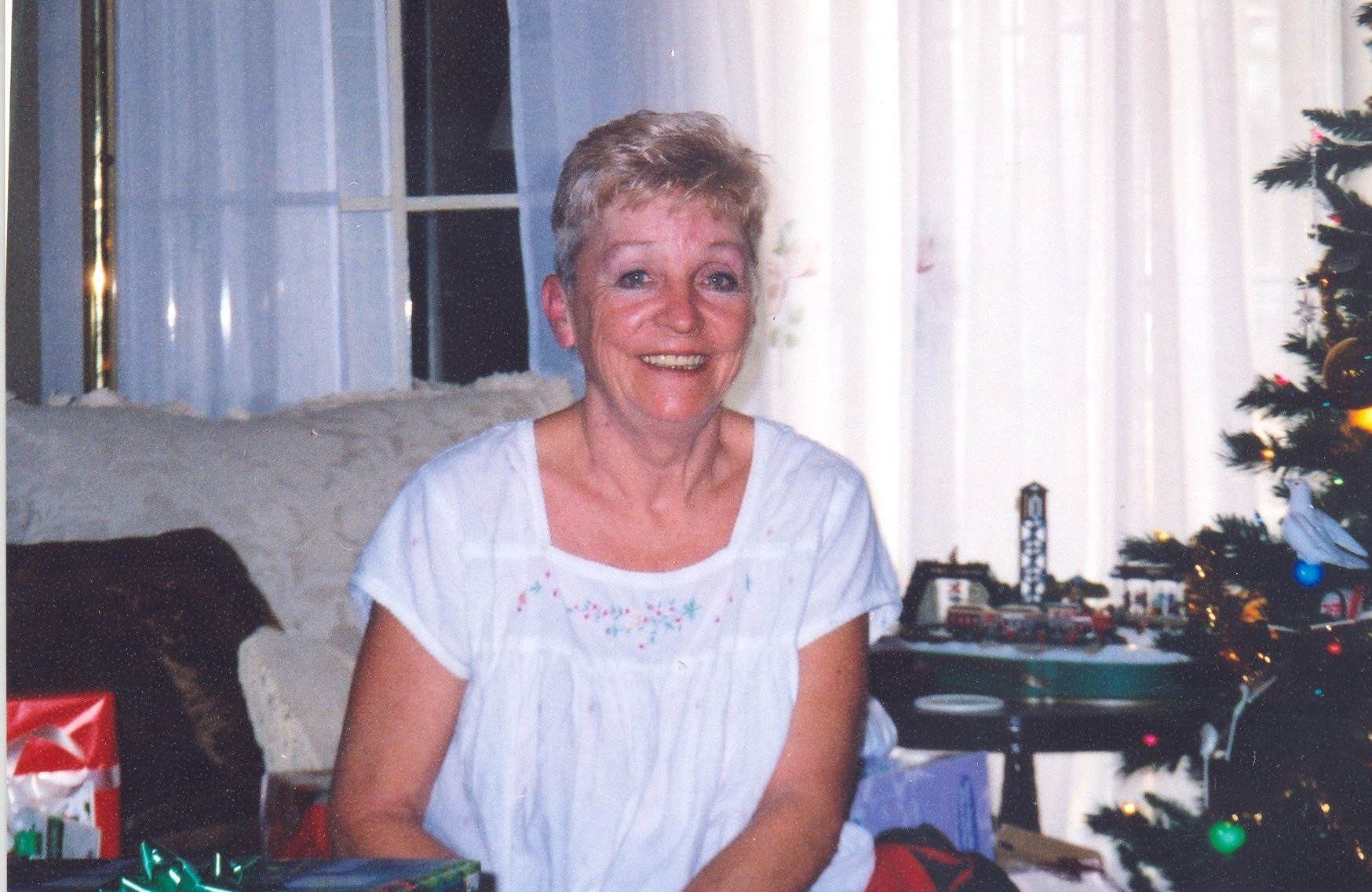 Betty Jean Holmes Clary Obituary - Pelham, AL