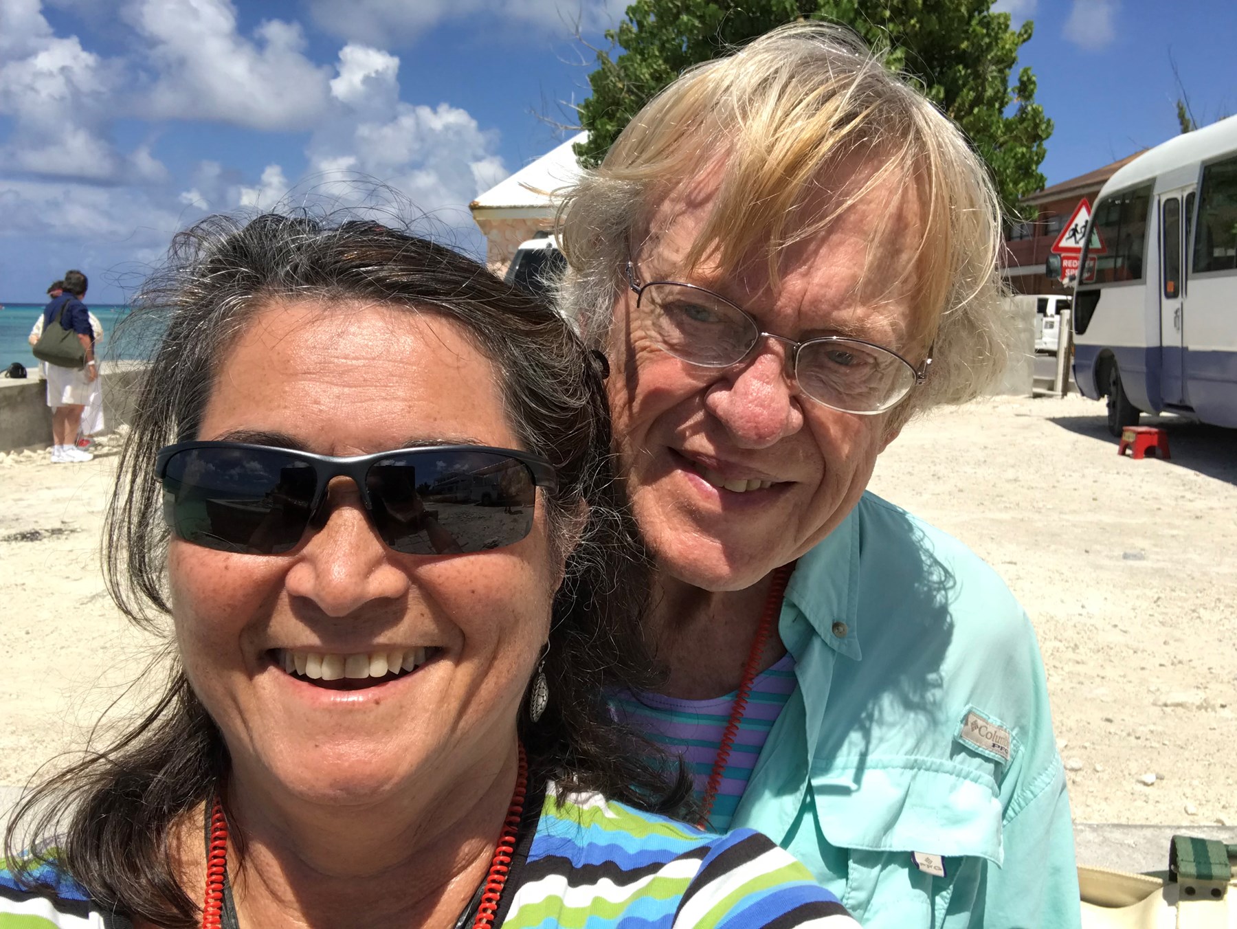 Renee Bingham's Instagram, Twitter & Facebook on IDCrawl