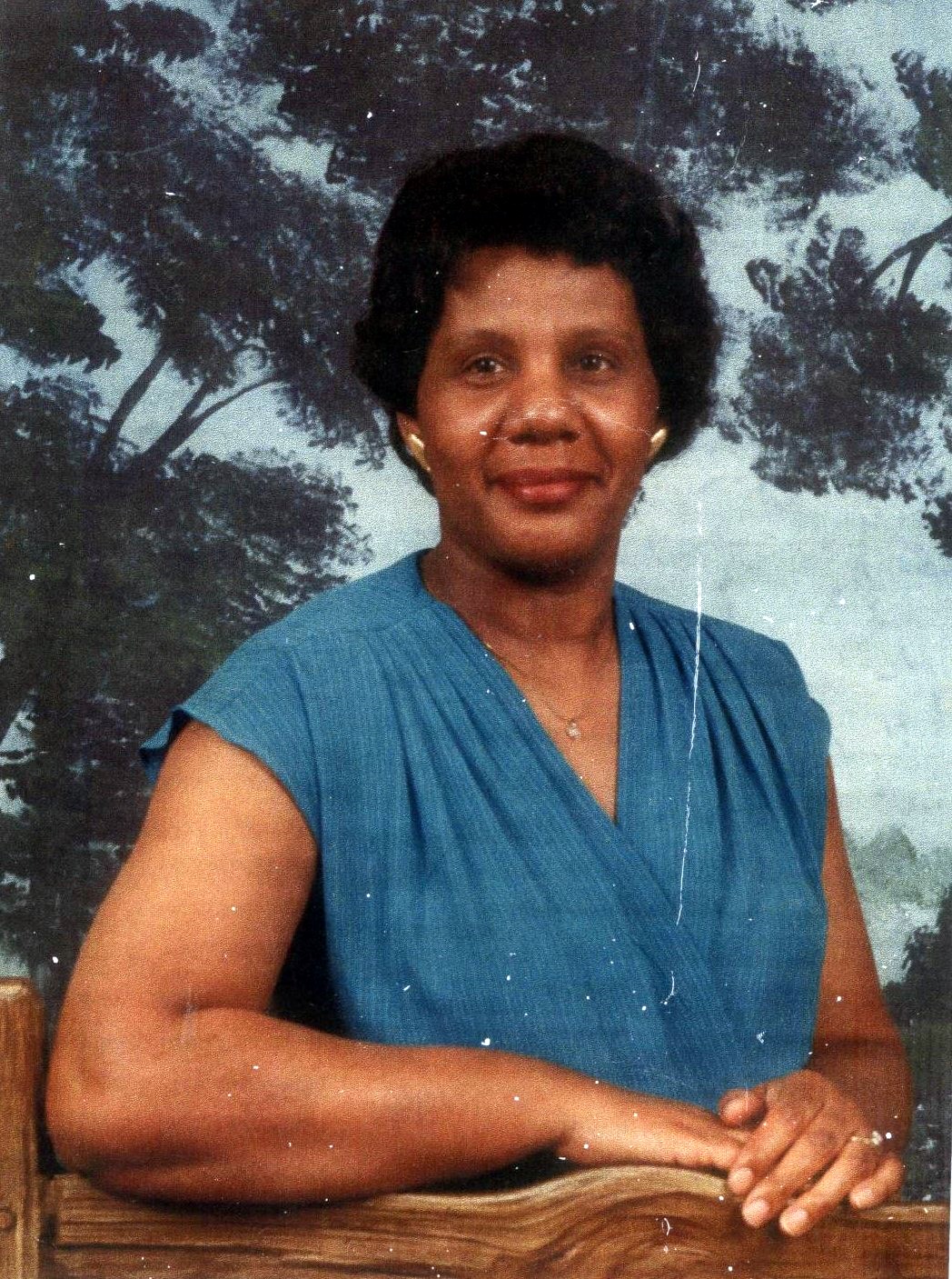 Mary Lewis Obituary - Charlottesville, VA