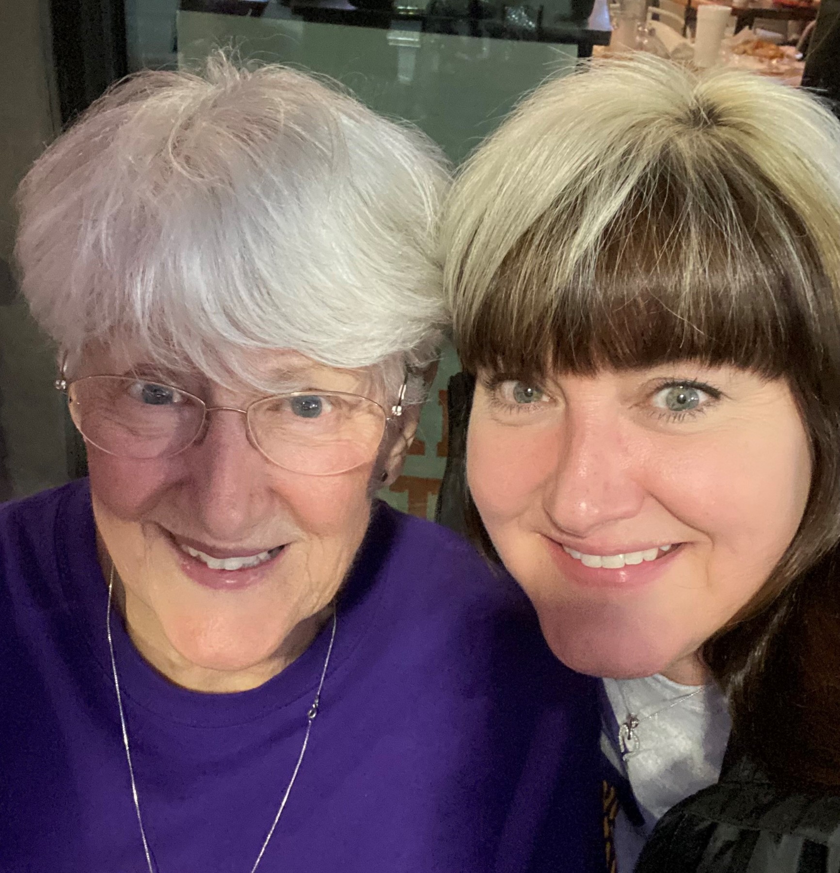 Sandra Newell's Instagram, Twitter & Facebook on IDCrawl