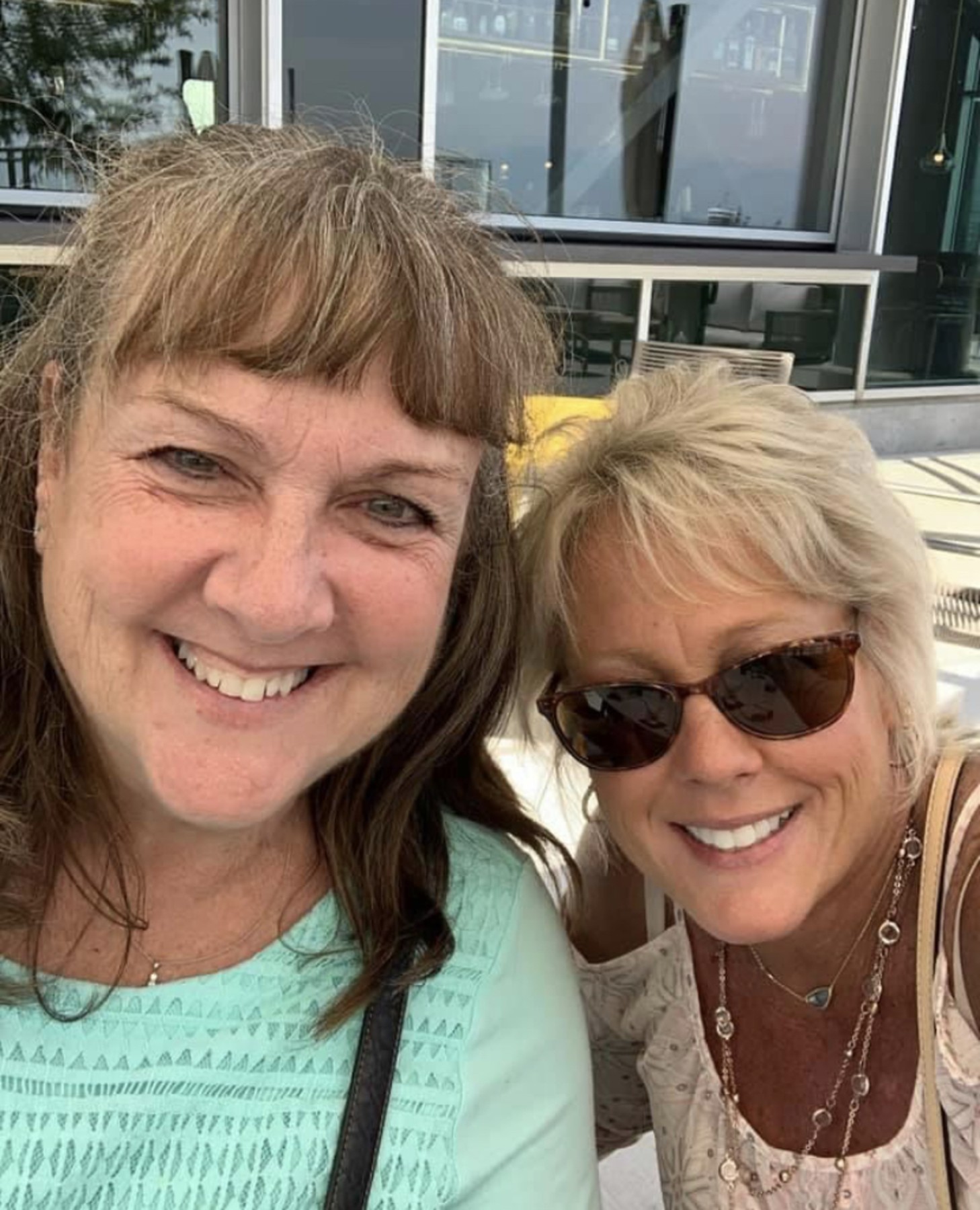 Melissa Straw's Instagram, Twitter & Facebook on IDCrawl