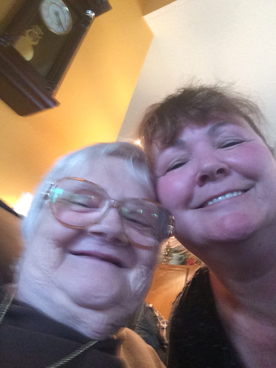 Cathy Dolan's Instagram, Twitter & Facebook on IDCrawl