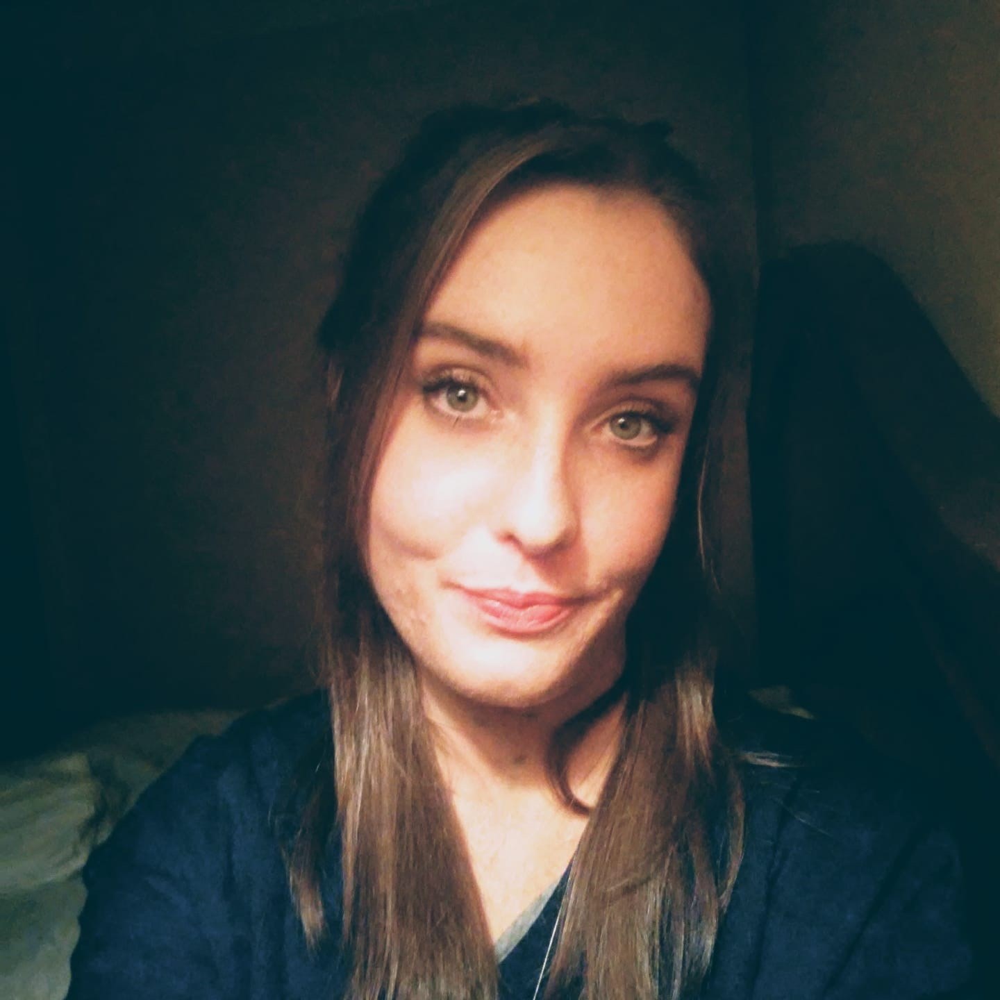 Emily Miles's Instagram, Twitter & Facebook on IDCrawl