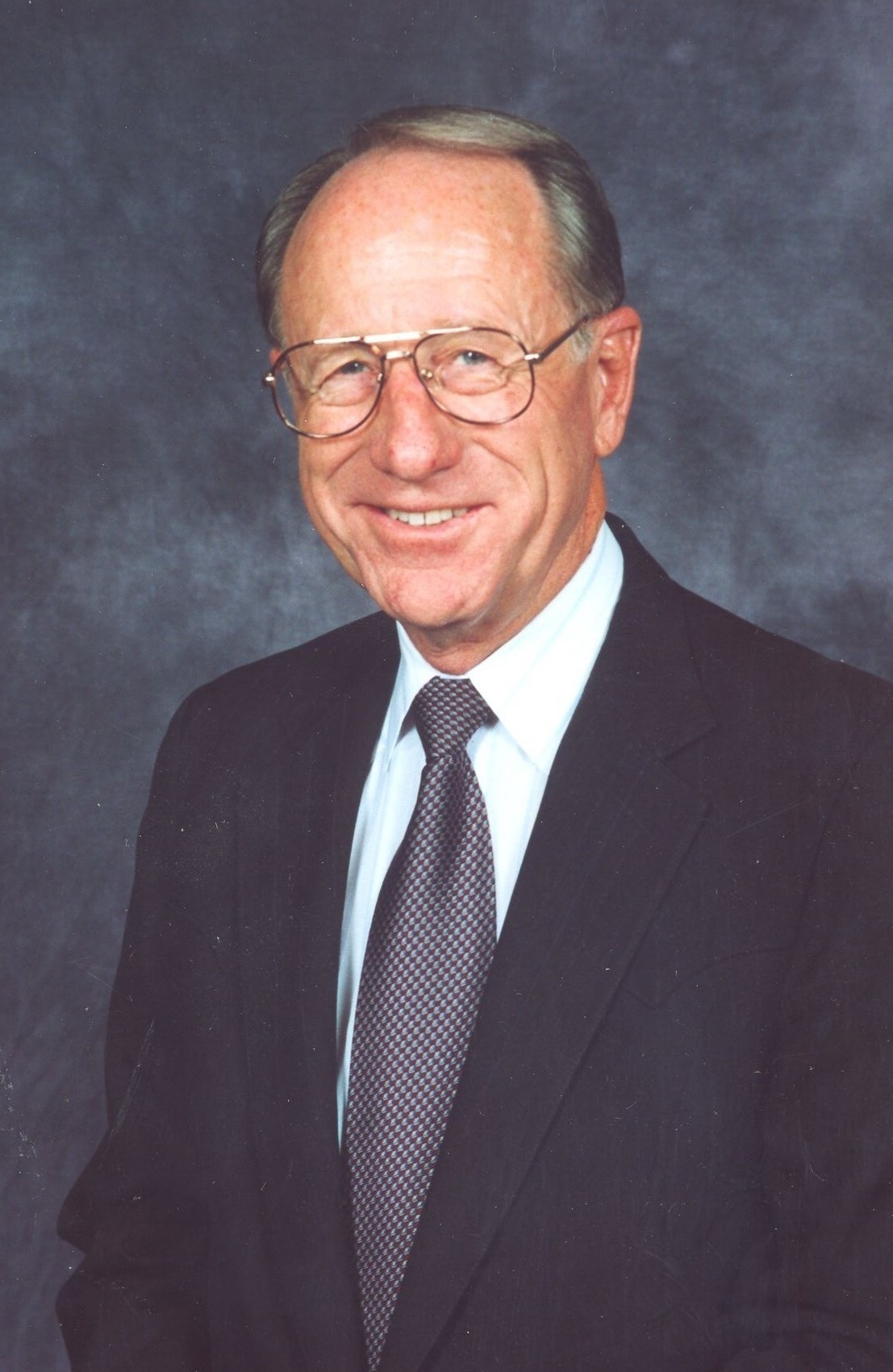 Frank Hall's Instagram, Twitter & Facebook on IDCrawl